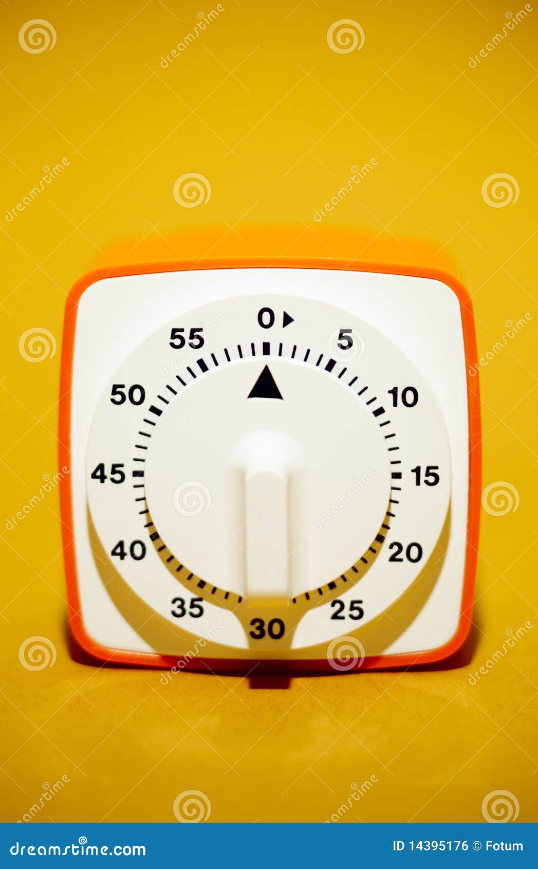 Retro Style Disc Kitchen Timer Stock Photo - Image of front, plate ...