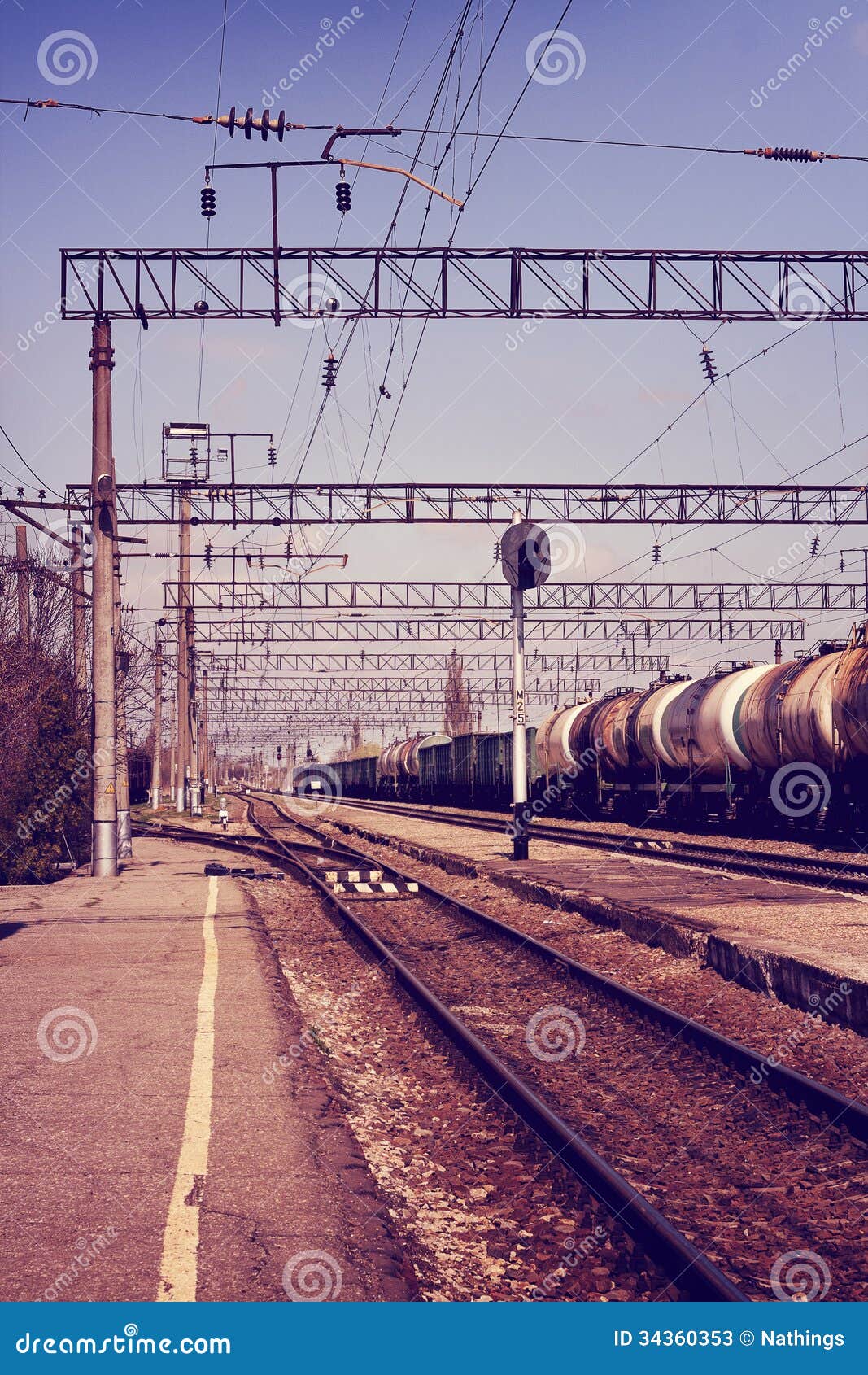 Old Style Railway Coupling And Buffers For Linking Wagons. Connecting ...