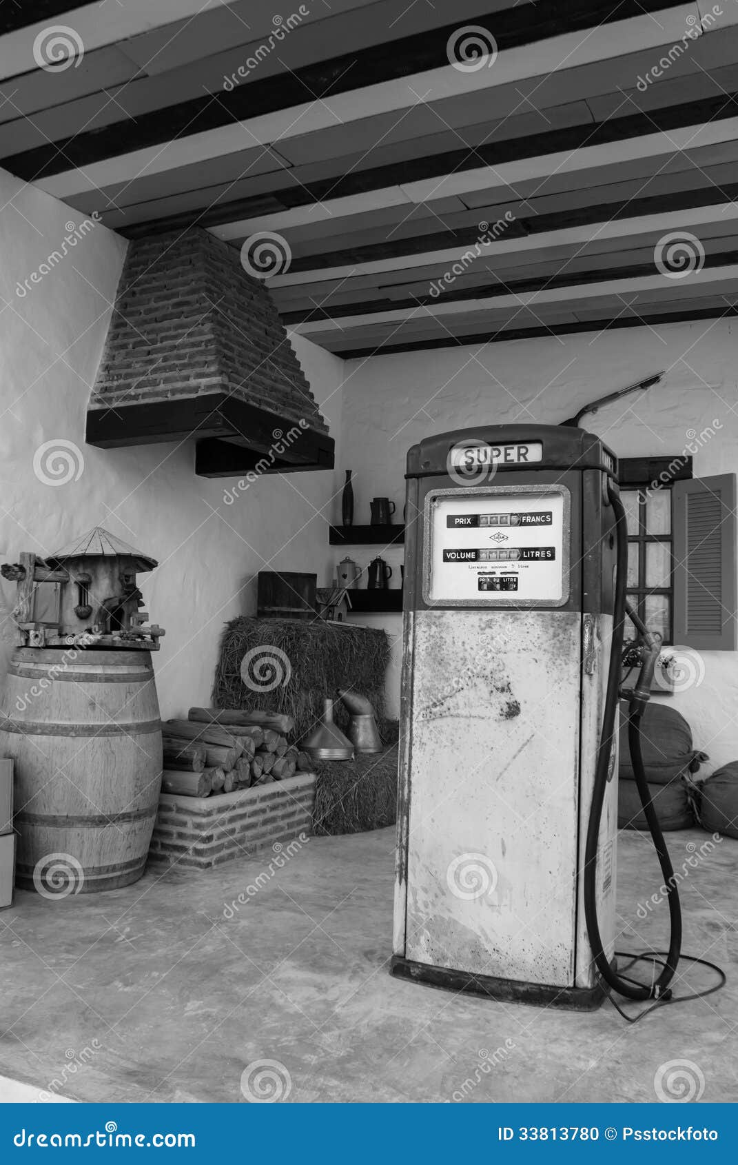 Retro super gas station stock photo. Image of sign, truck - 33813780