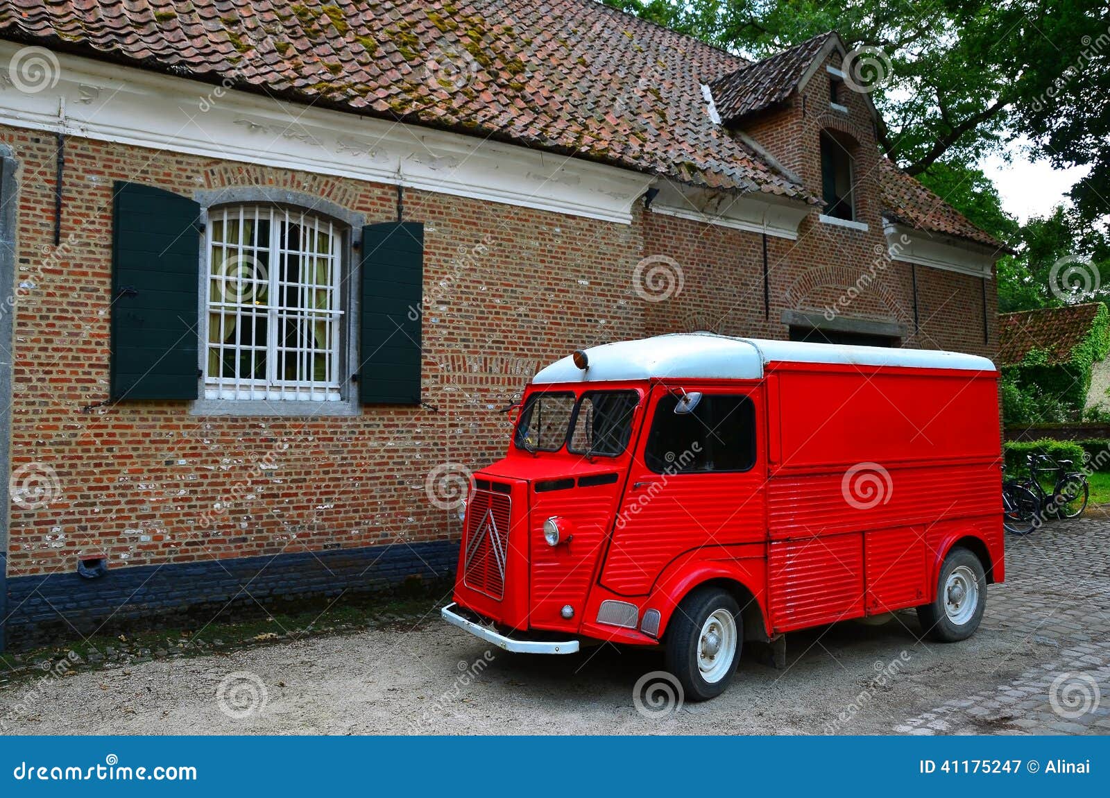 Retro van stock image. Image of bricks, retro, dyed, classic - 41175247