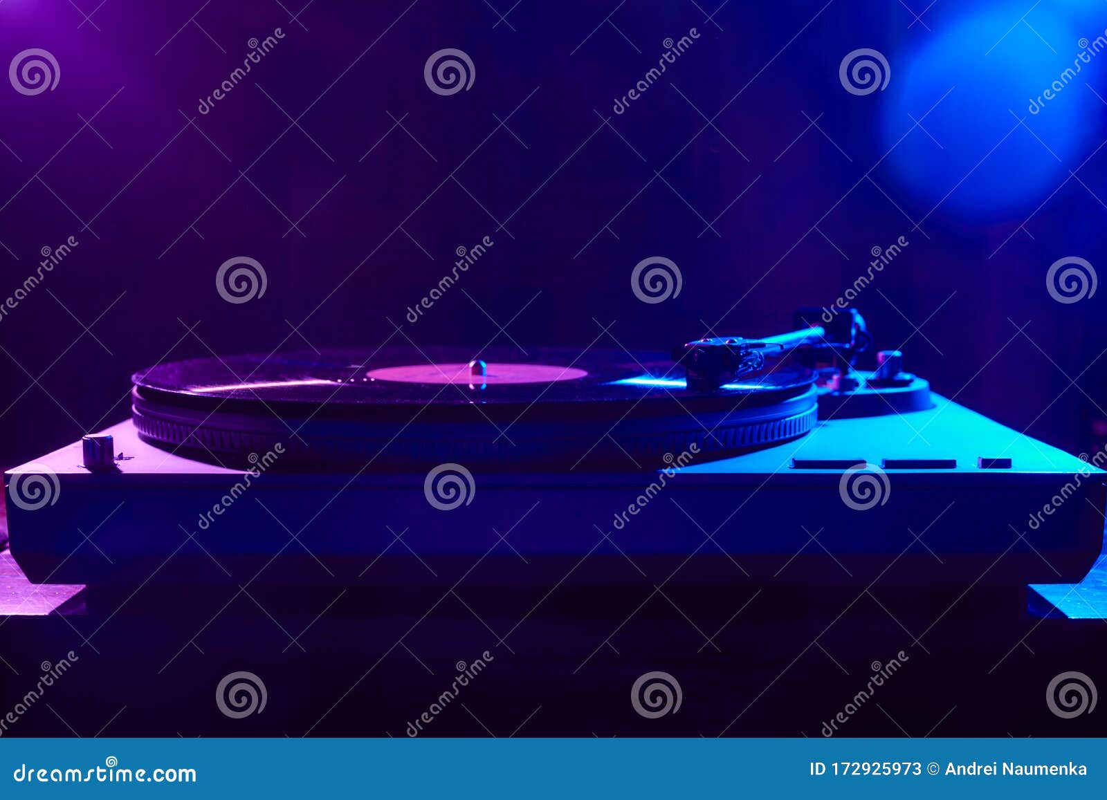 Retro Wave, 80s. Record Player with Neon Light. Vinyl Analog Turntable ...