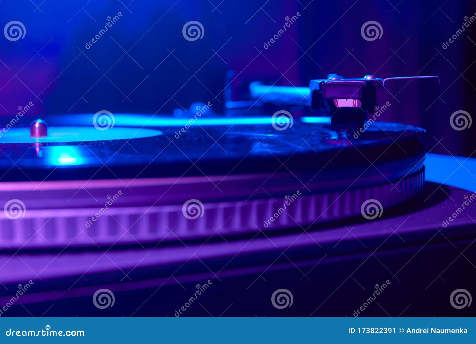 Retro Wave, 80s. Record Player with Neon Light. Vinyl Analog Turntable ...