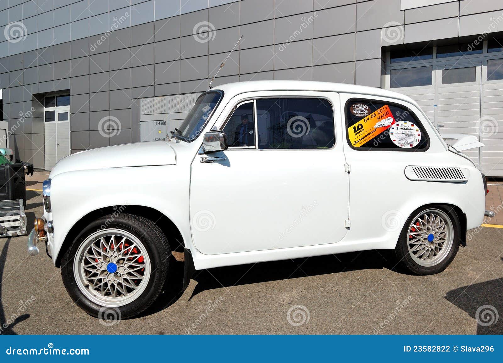 Retro ZAZ 965 editorial photography. Image of retro, show - 23582822