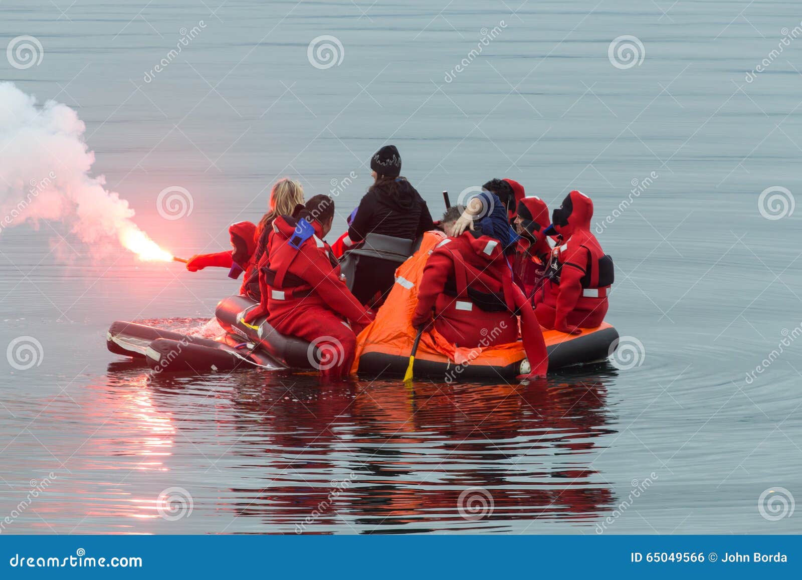 Rettungsboot Der Seeleute Im Notfall Redaktionelles Foto - Bild von ...