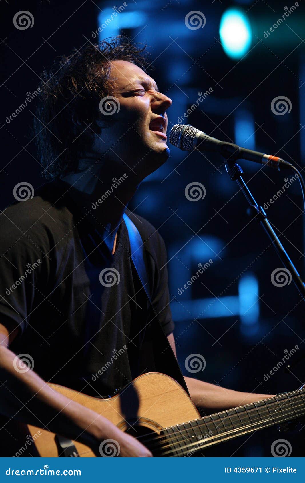 Reuben Morgan editorial photo. Image of jesus, gasometer - 4359671