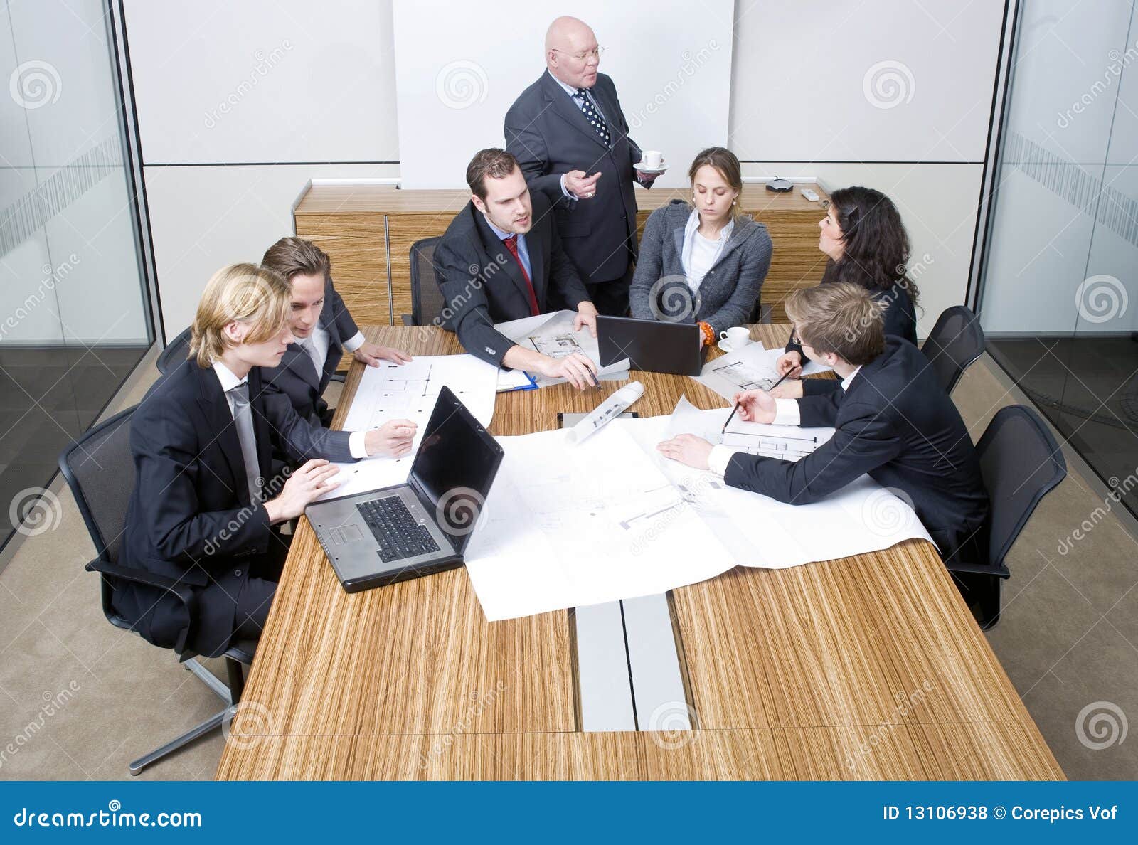 Reunión De Las Personas De Diseño Fotos de archivo libres de regalías ...