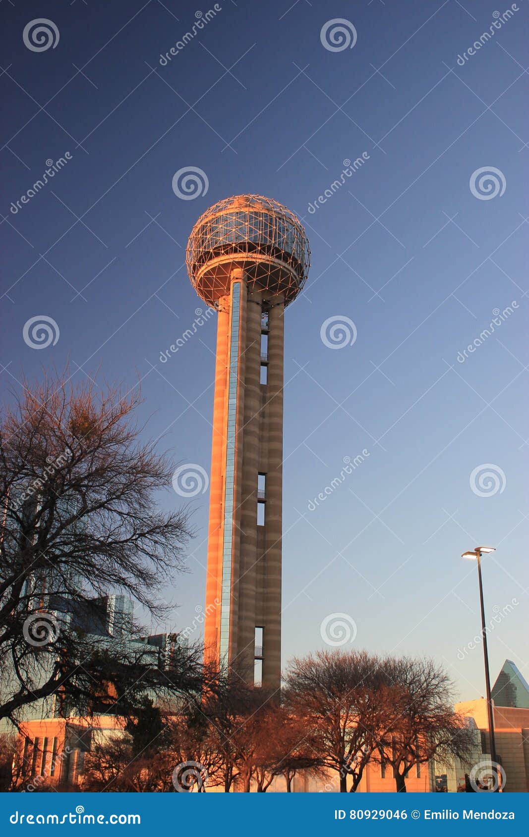 Reunion Tower editorial photo. Image of texas, skylines - 80929046