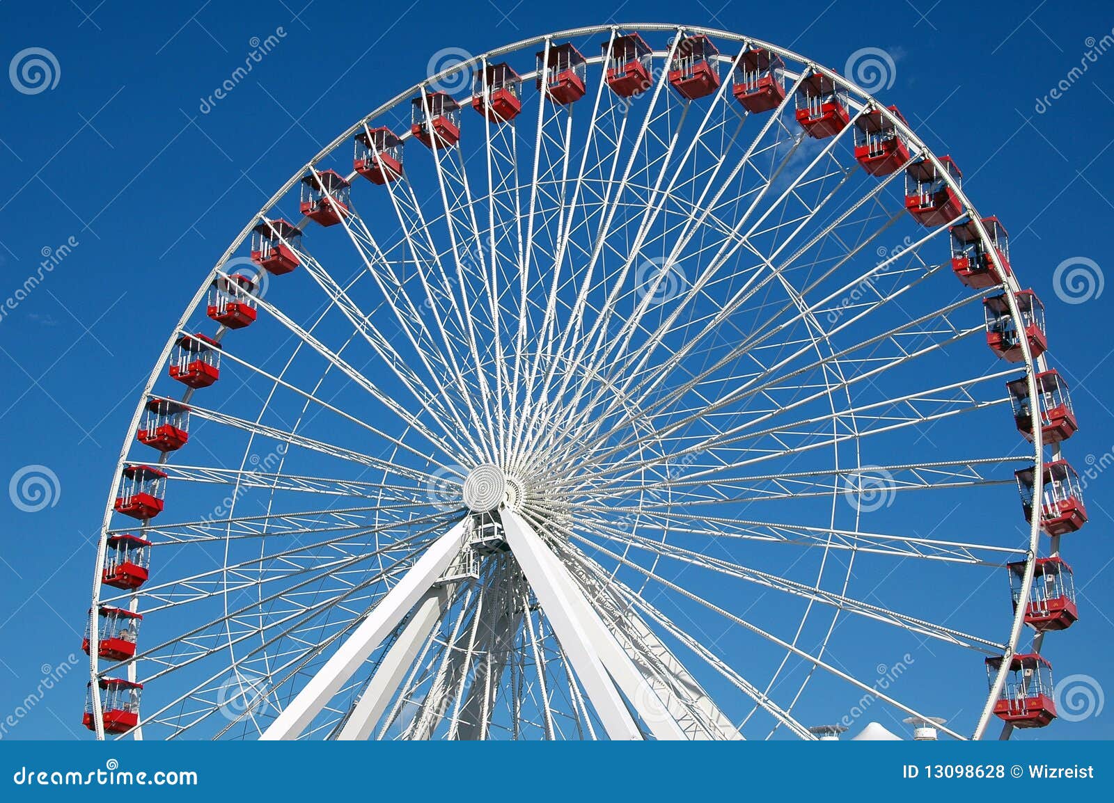 Reuzenrad stock foto. Image of aantrekkelijkheid, kermis - 13098628