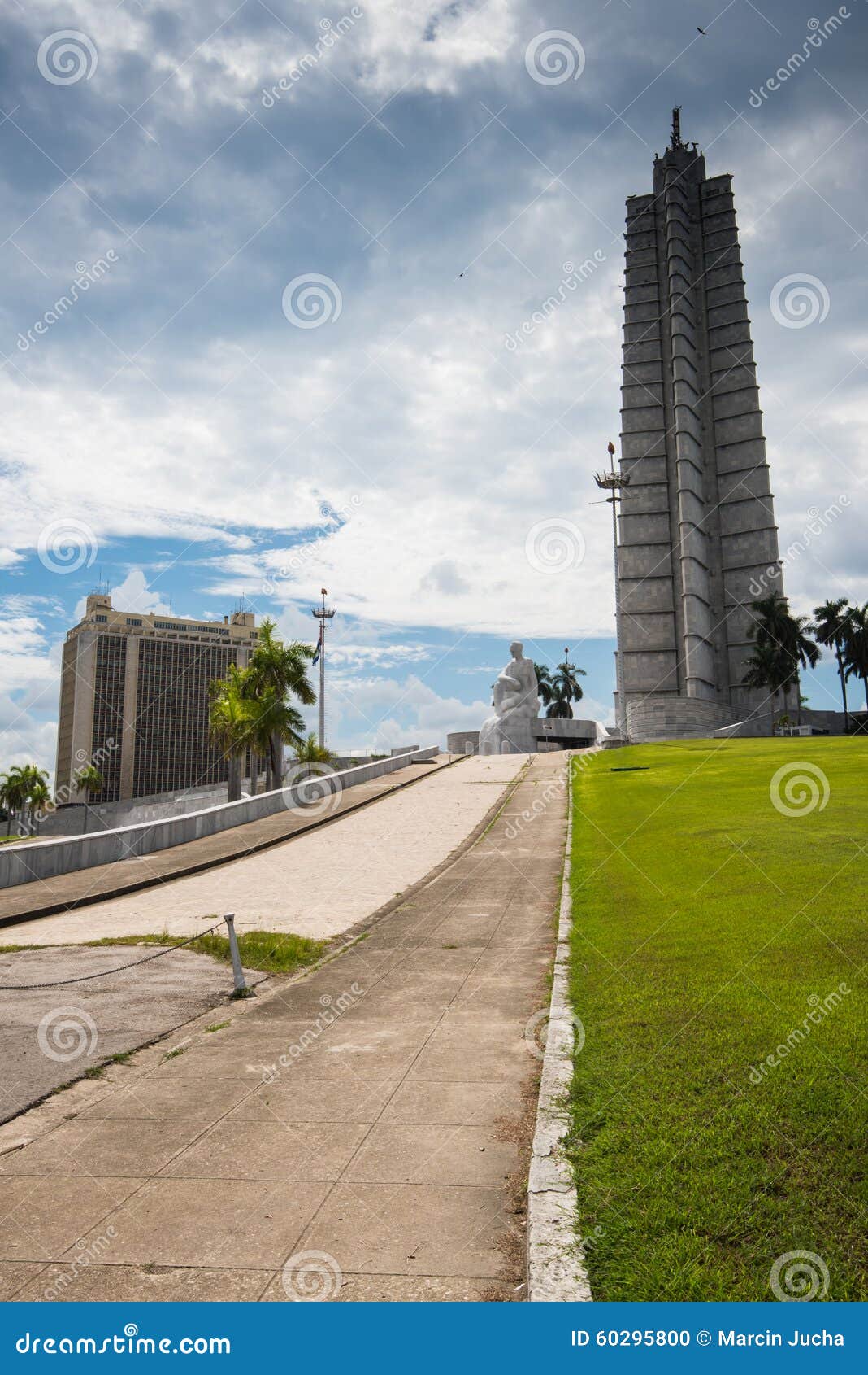 Revolution Square in Havana, Cuba Editorial Image - Image of marti ...