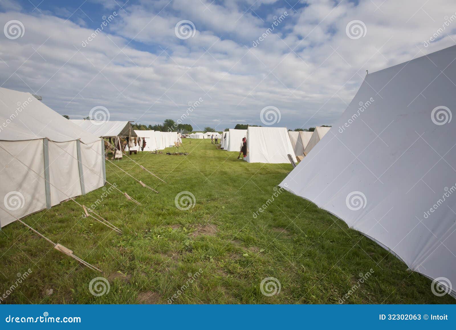Revolutionary War or War of 1812 Tents Stock Image - Image of white ...