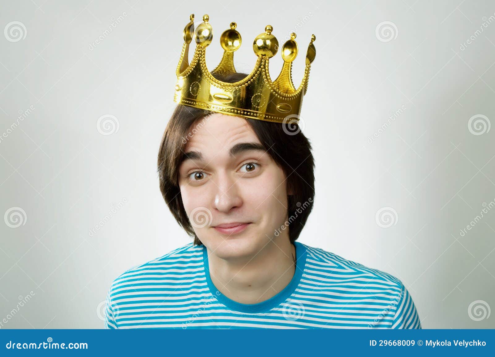 Rey imagen de archivo. Imagen de adulto, atractivo, mirando - 29668009