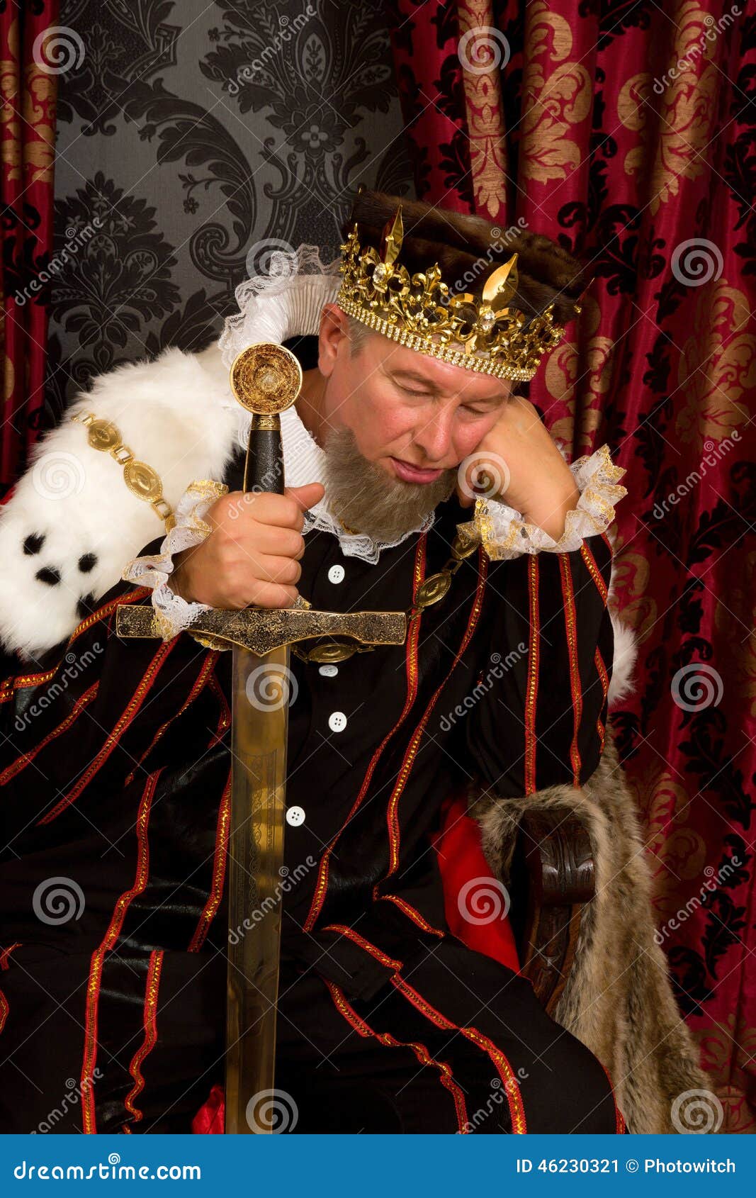 Rey aburrido imagen de archivo. Imagen de agujereado - 46230321