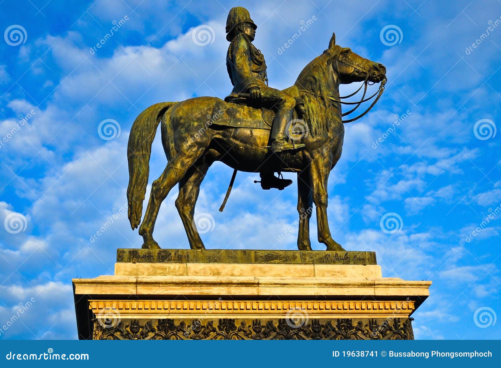 Rey Rama V Monument imagen de archivo. Imagen de muestra - 19638741