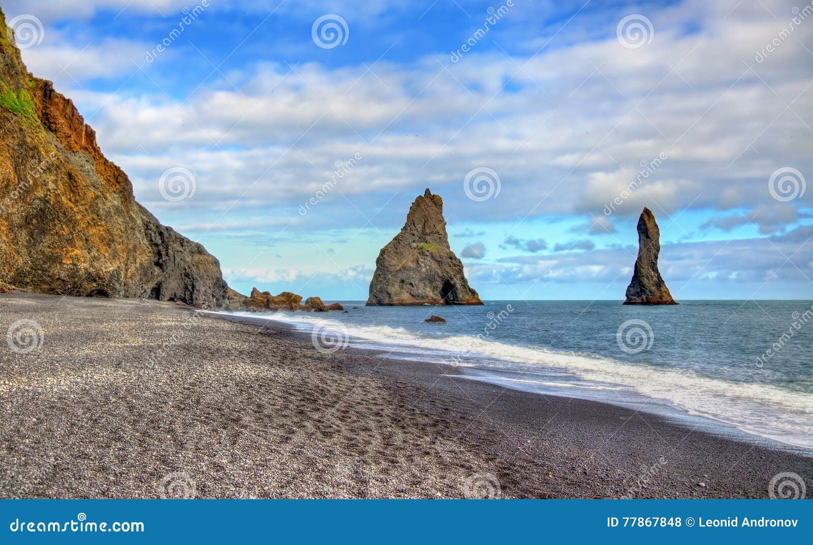 Reynisdrangar, Basalt Sea Stacks in Iceland Stock Photo - Image of ...