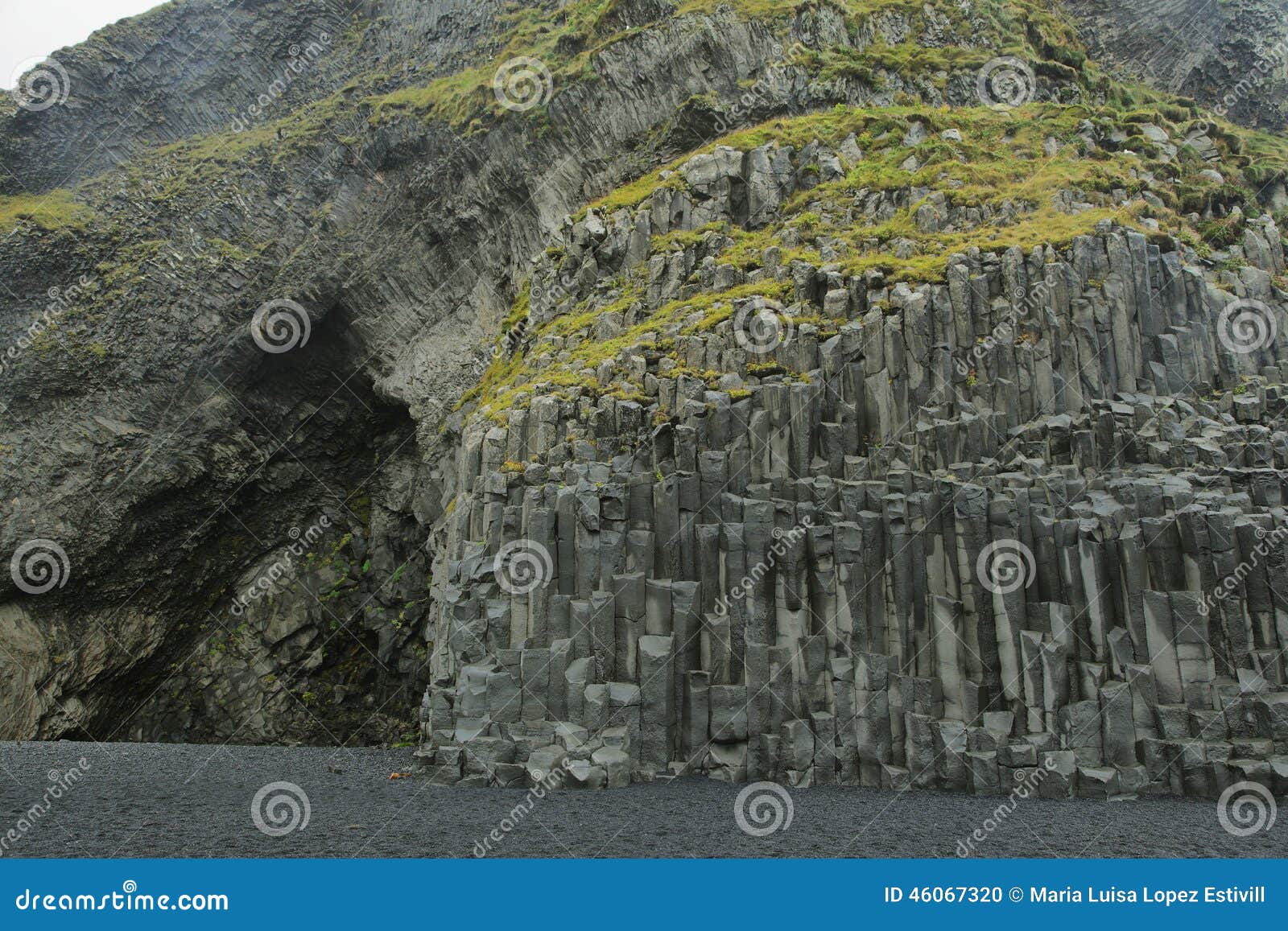 Reynisfjara beach stock photo. Image of green, natural - 46067320