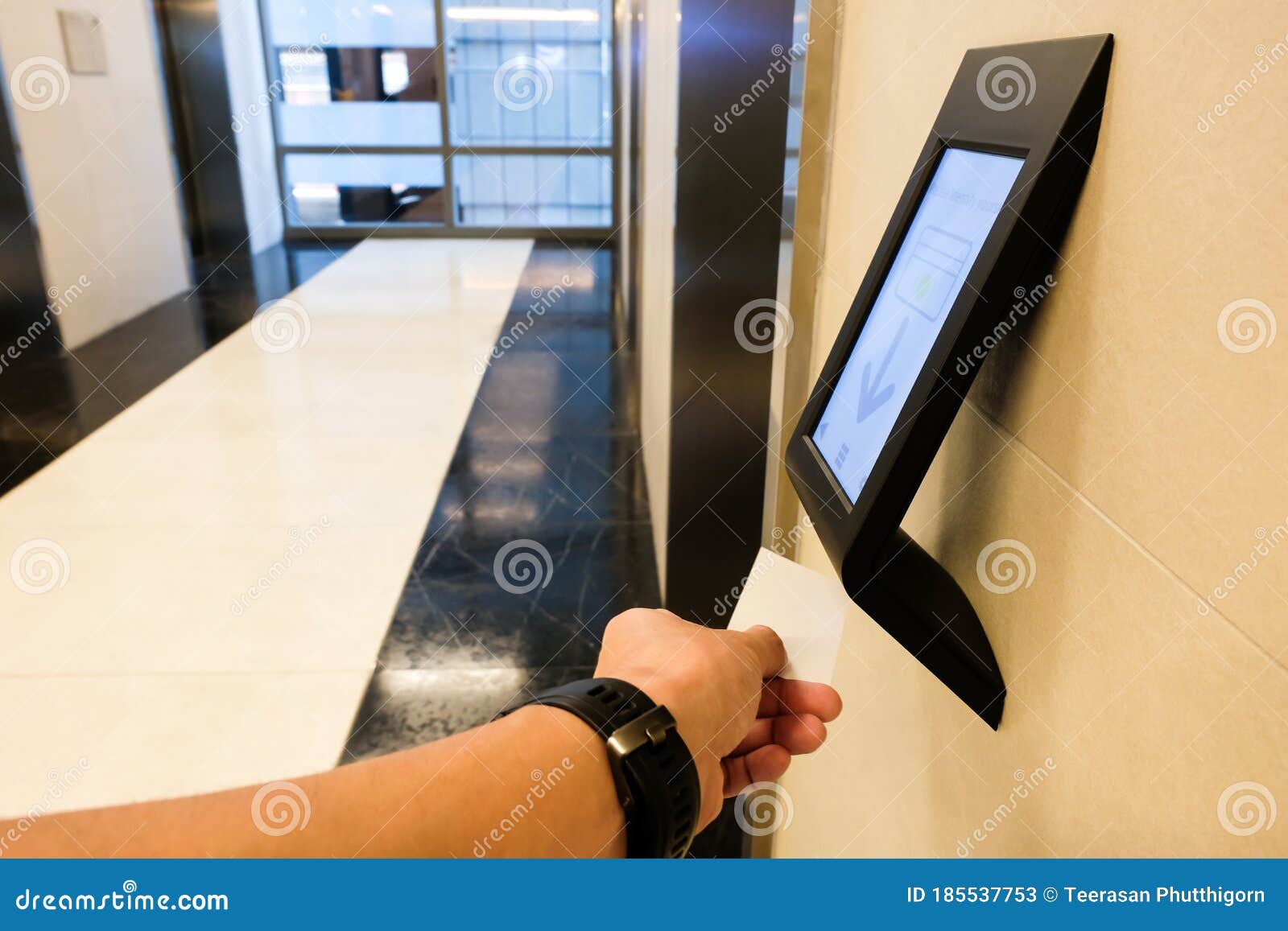 RFID Reader In Front Of The Elevator Which Only Allow Authorized Person ...