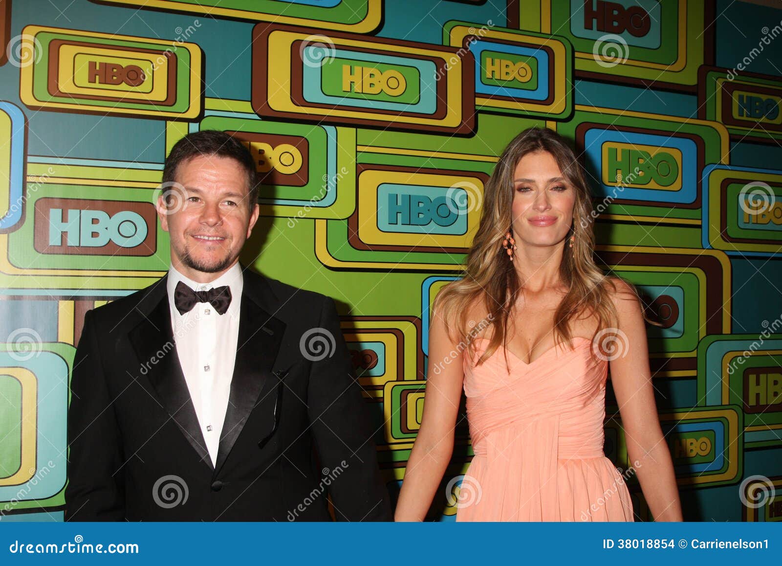 Rhea Durham,Mark Wahlberg editorial stock image. Image of rhea - 38018854
