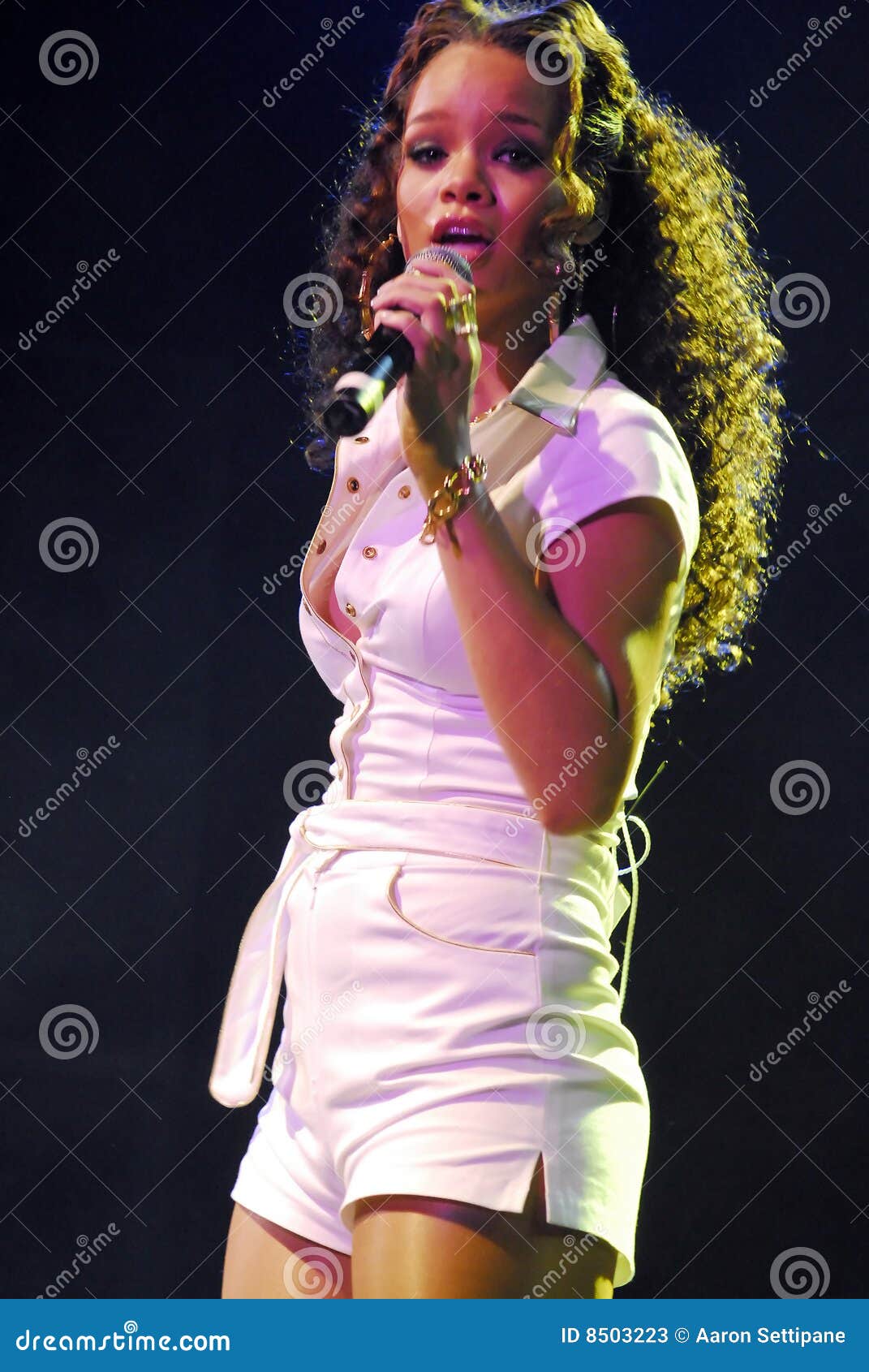 Rhianna performing live editorial stock photo. Image of songwriter ...
