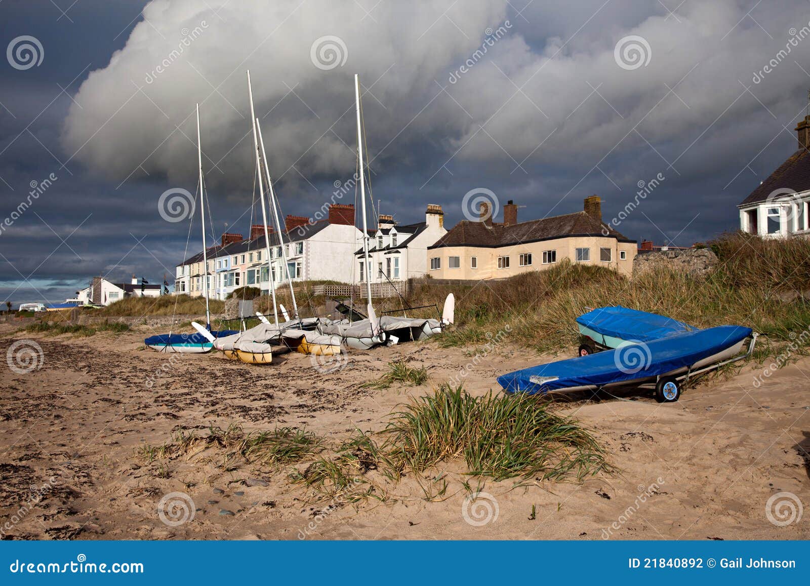 Rhosneigr Beach, Anglesey, Wales. Winter Scene. Waves Break On The ...