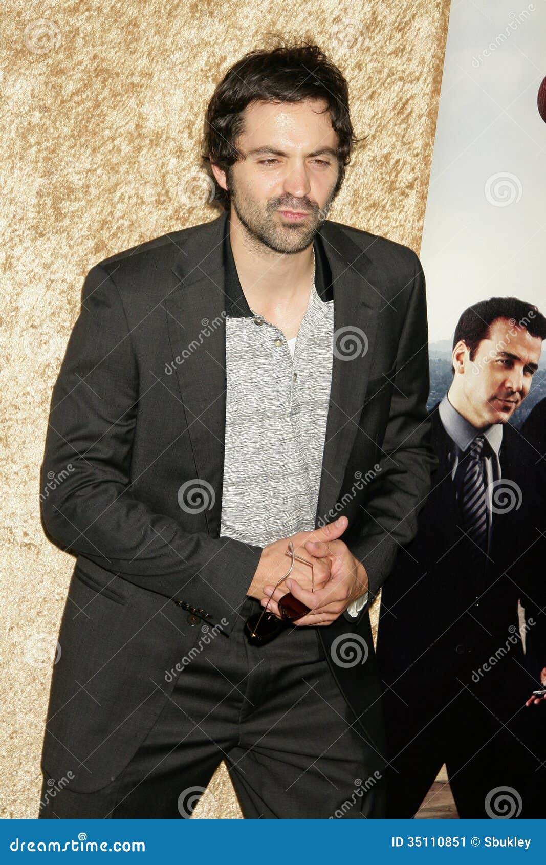 Rhys Coiro foto editorial. Imagem de hollywood, premier - 35110851