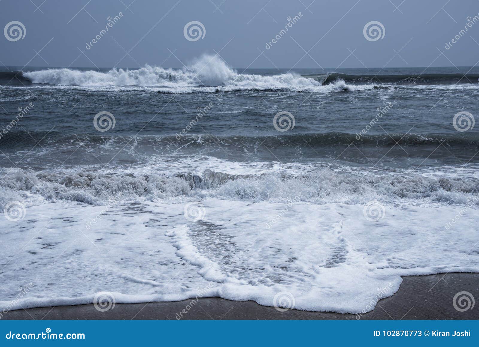 Rhythm of Ocean waves stock image. Image of rough, cool - 102870773