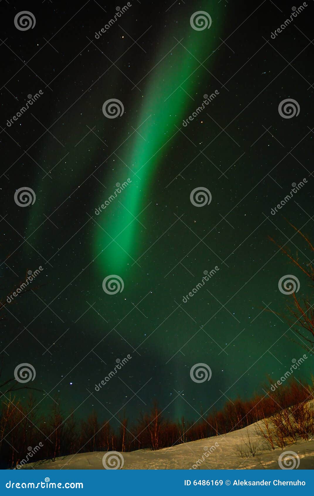 Ribbon of Aurora polaris stock image. Image of arctic - 6486169