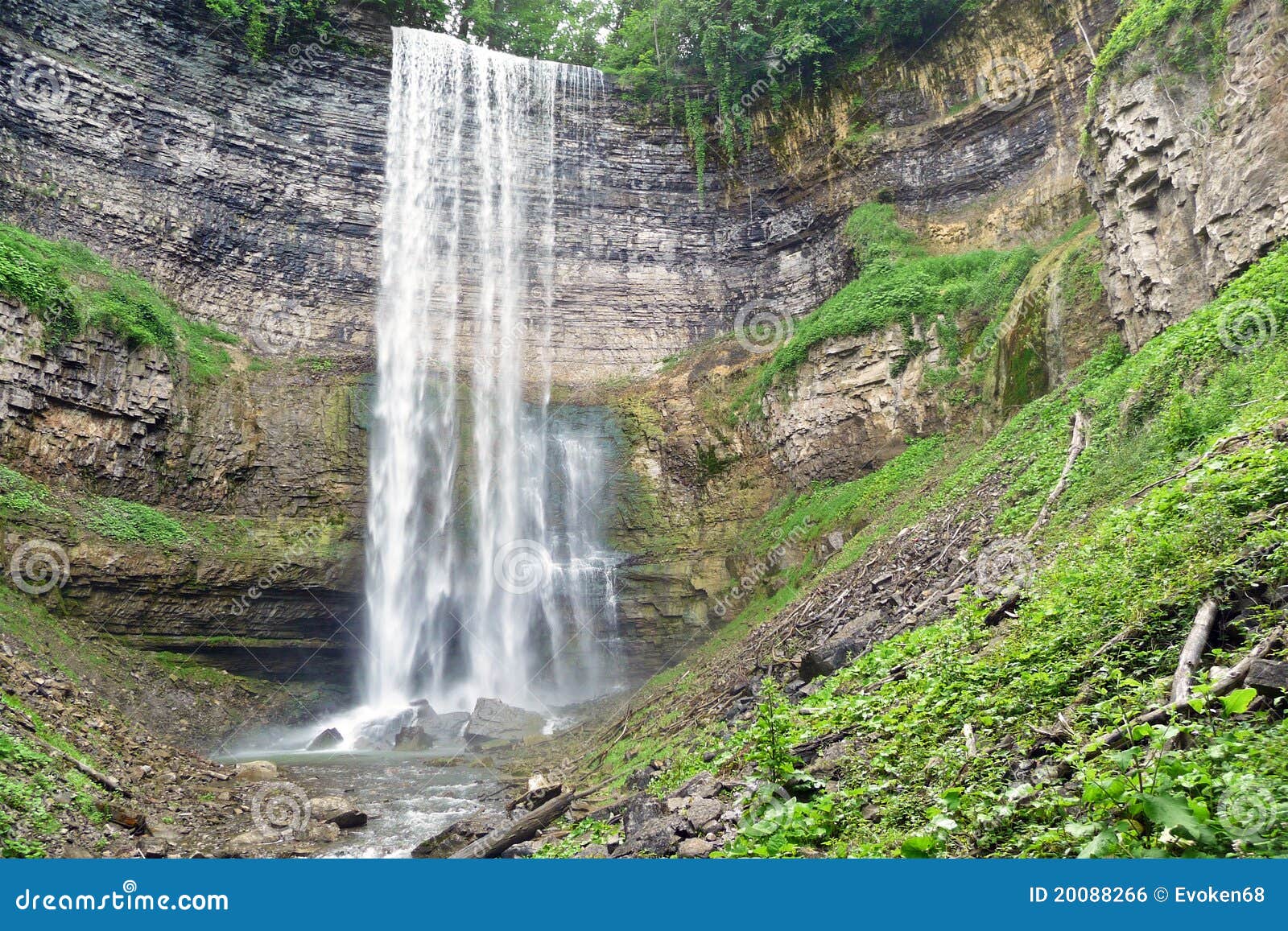 Ribbon Waterfall from the Base Stock Photo - Image of water, nature ...