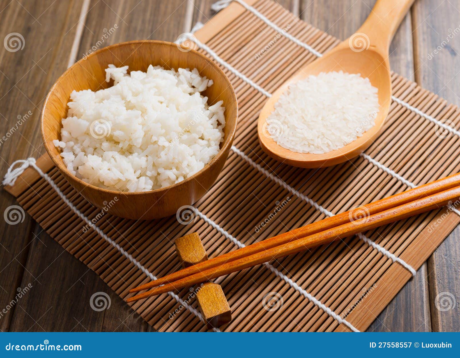 The rice on bamboo mat stock image. Image of tableware - 27558557