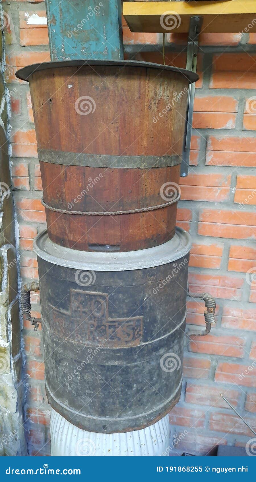 Rice Bin Was Used To Contain Rice 40 Years Ago Stock Image - Image of ...