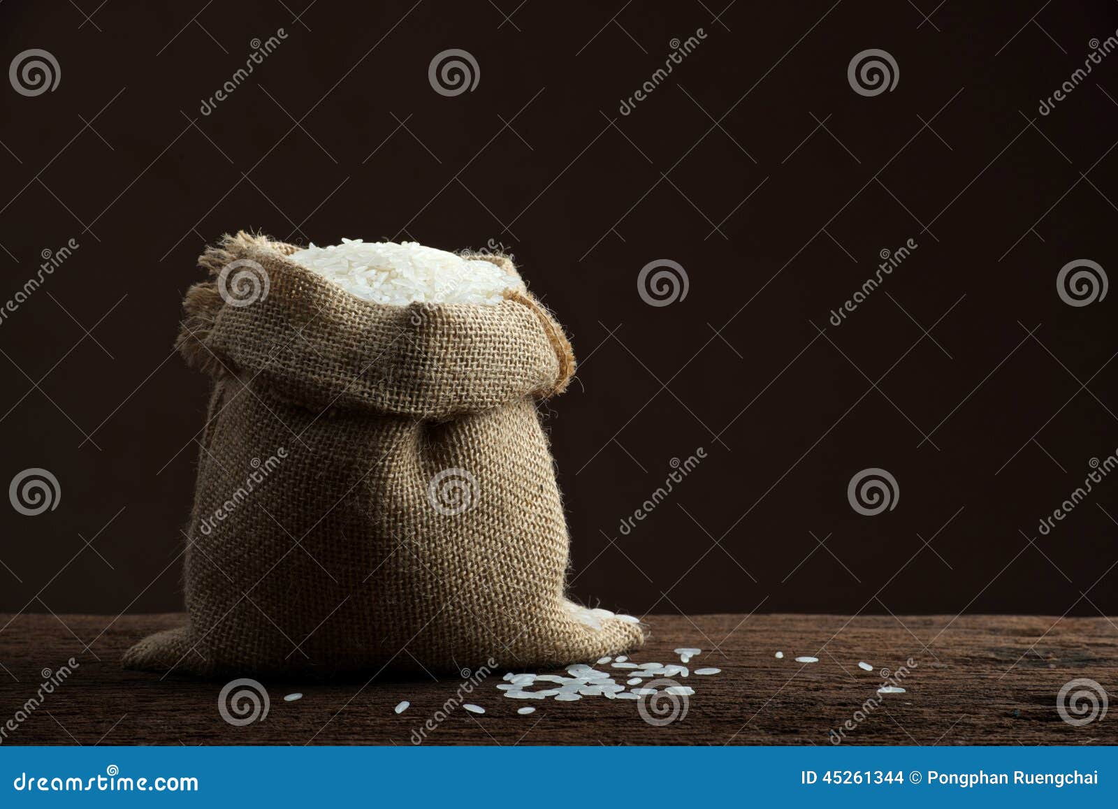 Rice in burlap sack stock photo. Image of vegetarian - 45261344