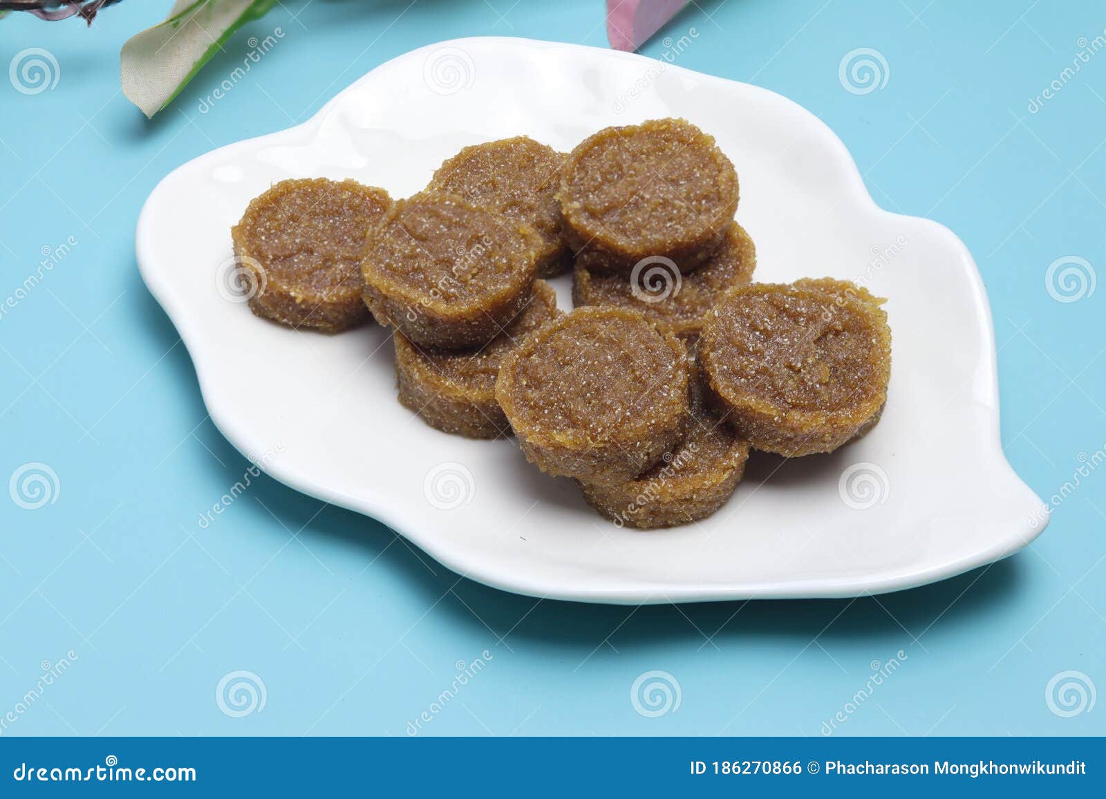 Rice Cakes, Traditional Thai Desserts Stock Photo - Image of colorful ...