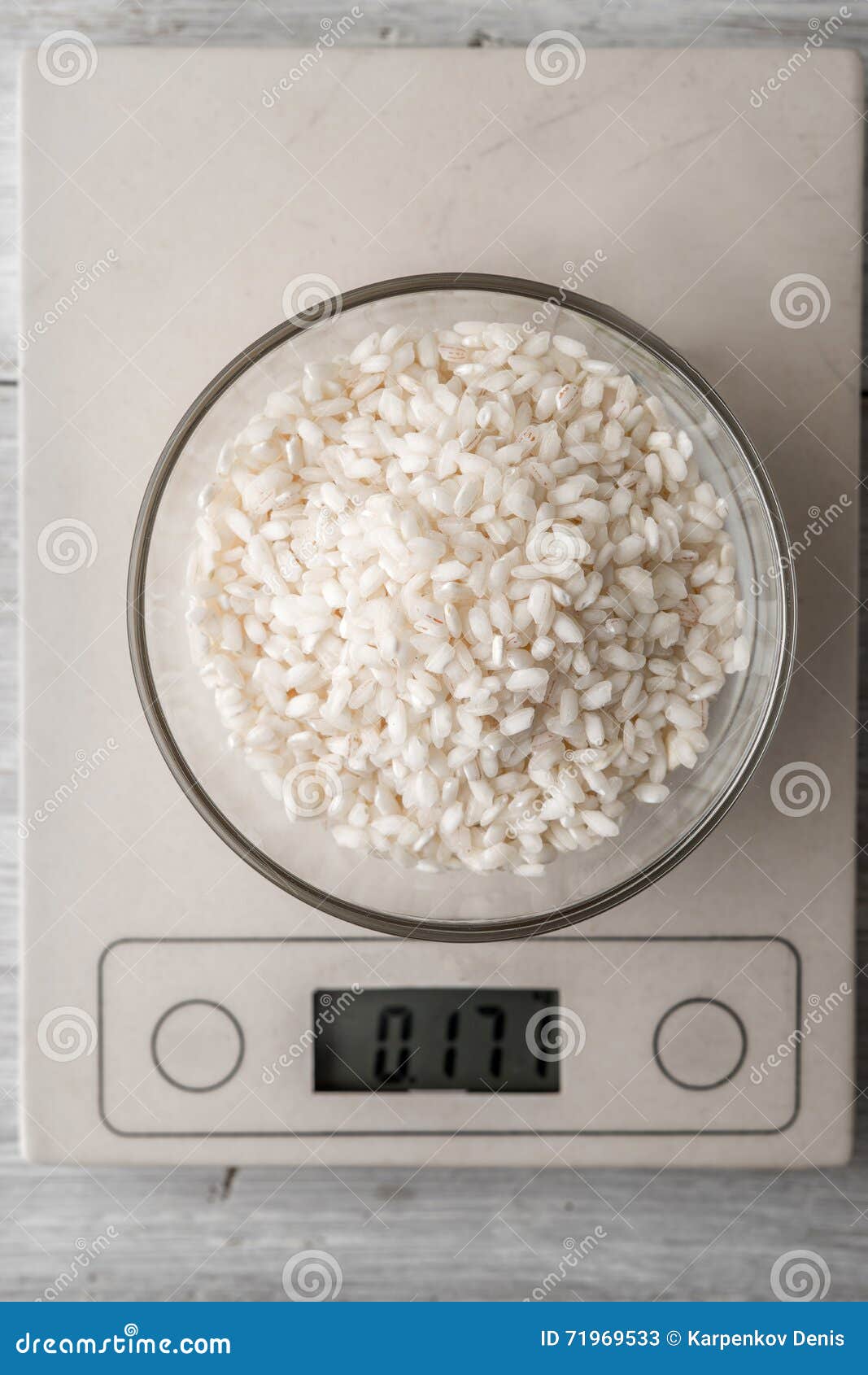 Rice in the Glass Bowl on the Scale Vertical Stock Image - Image of ...