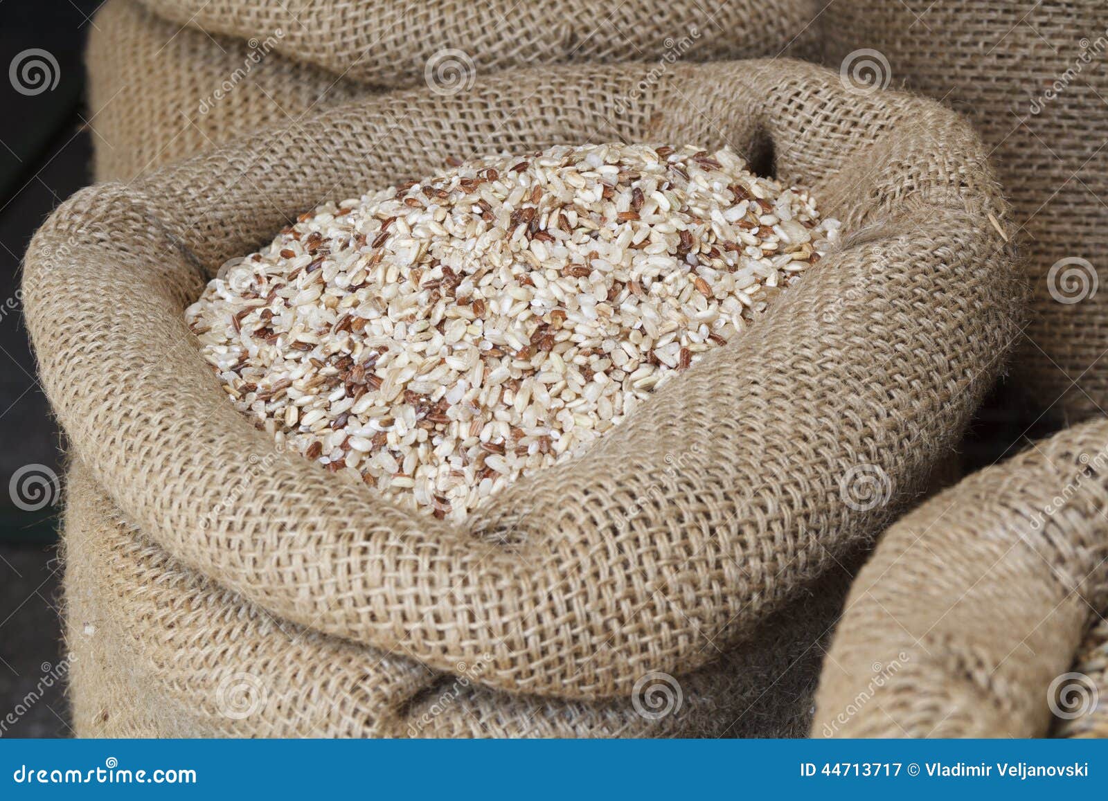 Rice in jute sack stock image. Image of perspective, cereal - 44713717