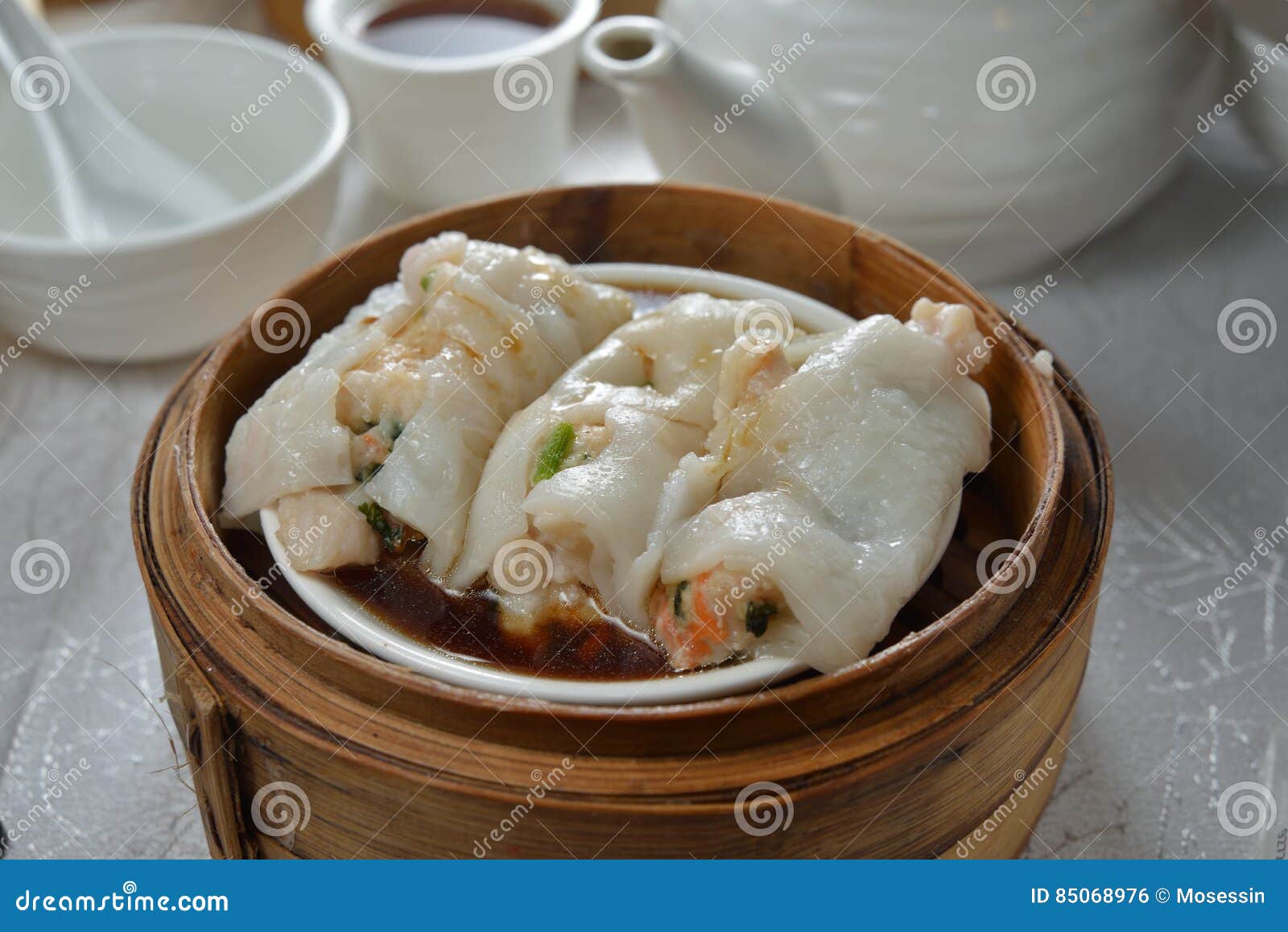 Rice Sheet Pork Meat Dim Sum Stock Photo - Image of dinner, beef: 85068976
