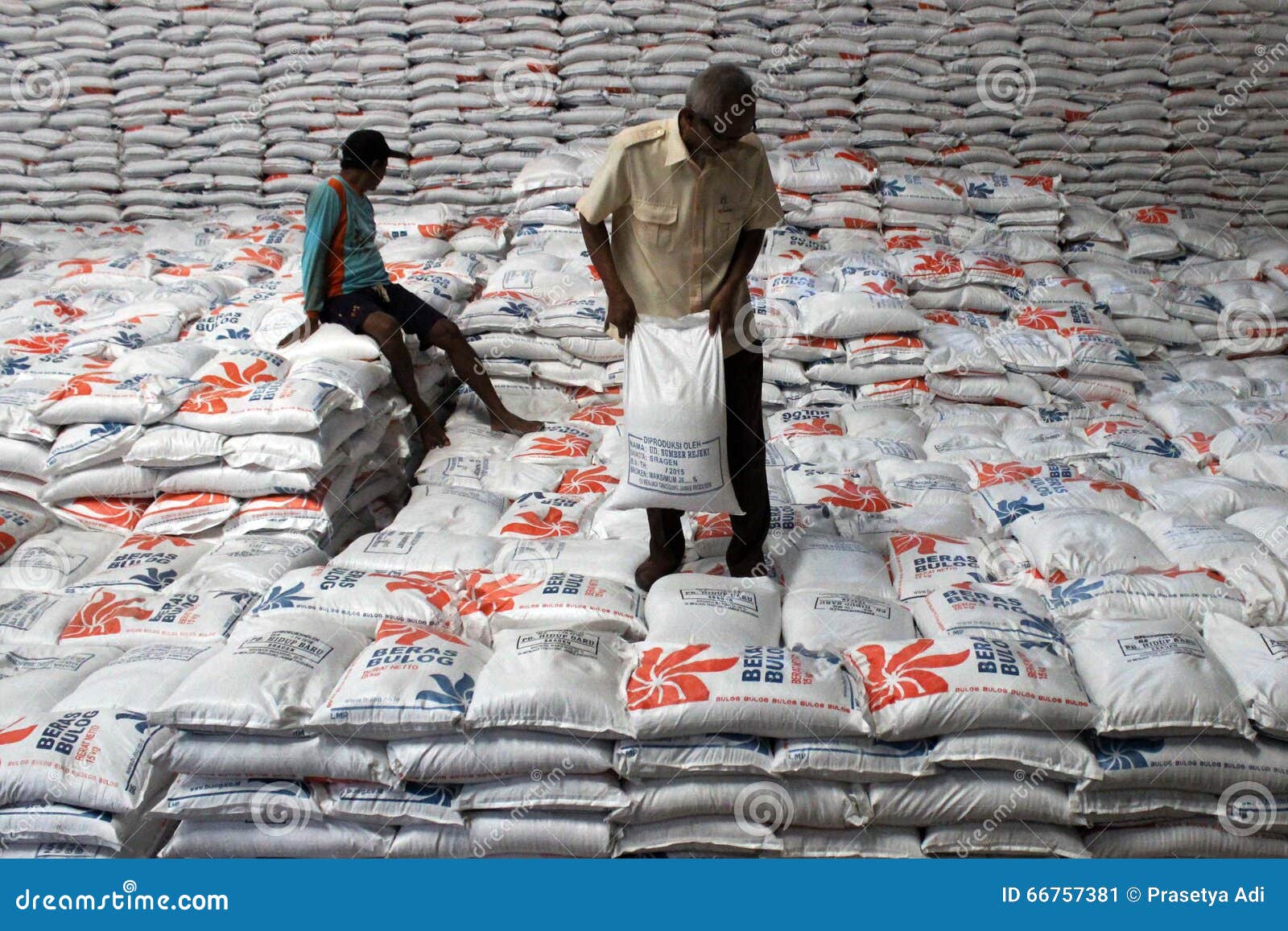 Rice storage warehouses editorial photo. Image of storage - 66757381