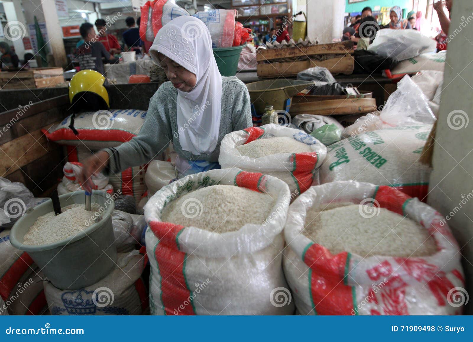 Rice editorial stock photo. Image of indonesia, traditional - 71909498