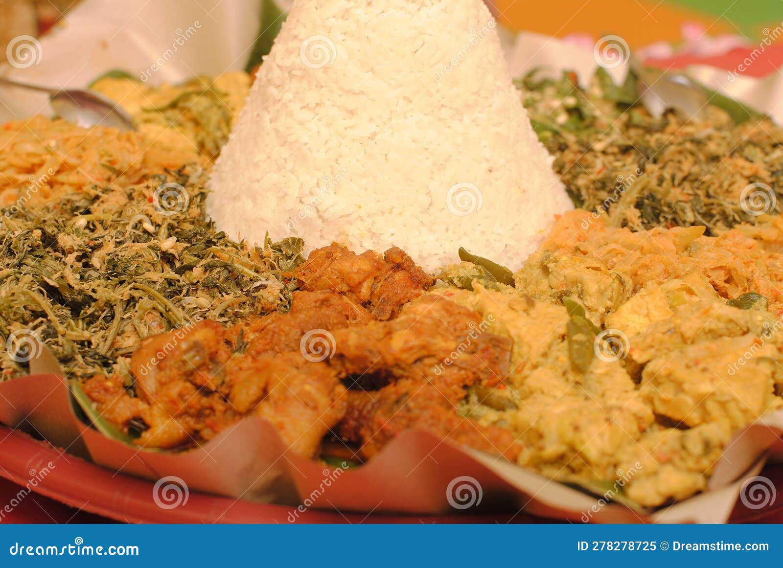 Rice Tumpeng Urap Sayuran Vegetables Stock Image - Image of tumpeng ...