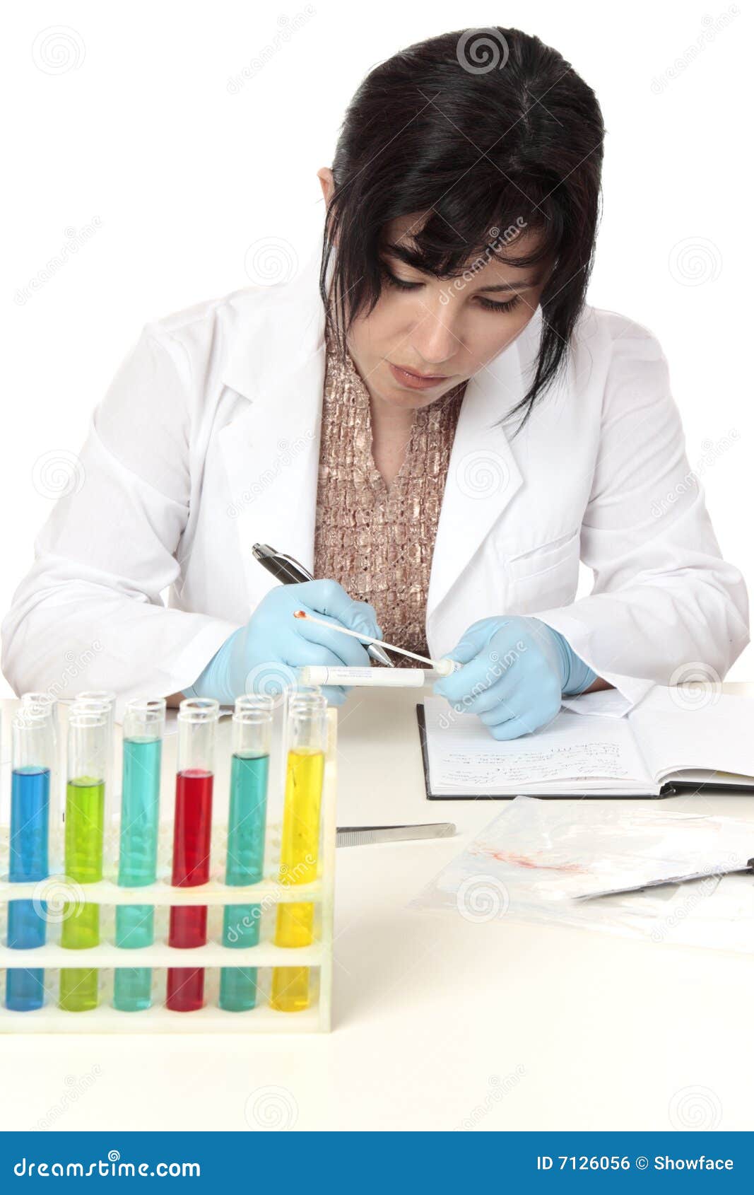 Ricerca scientifica fotografia stock. Immagine di donna - 7126056