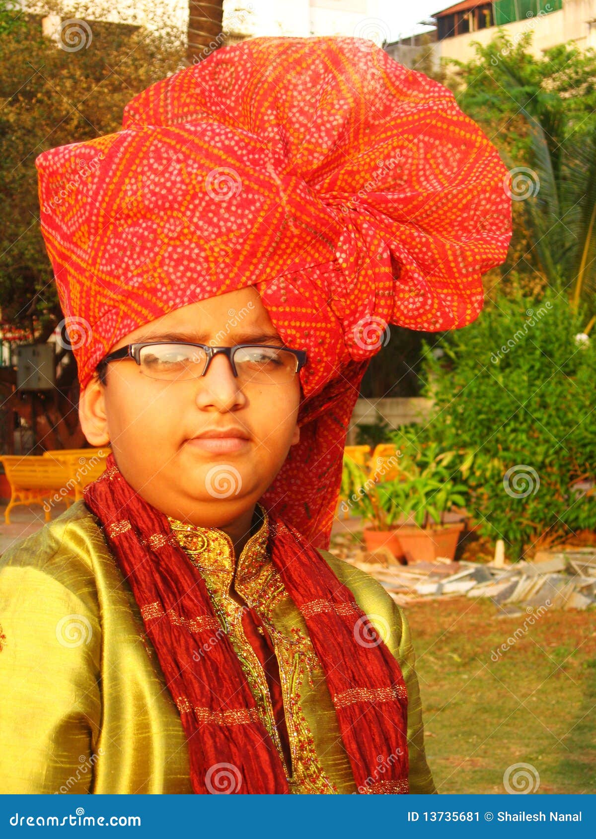 Rich Indian boy stock image. Image of green, turban, fine - 13735681