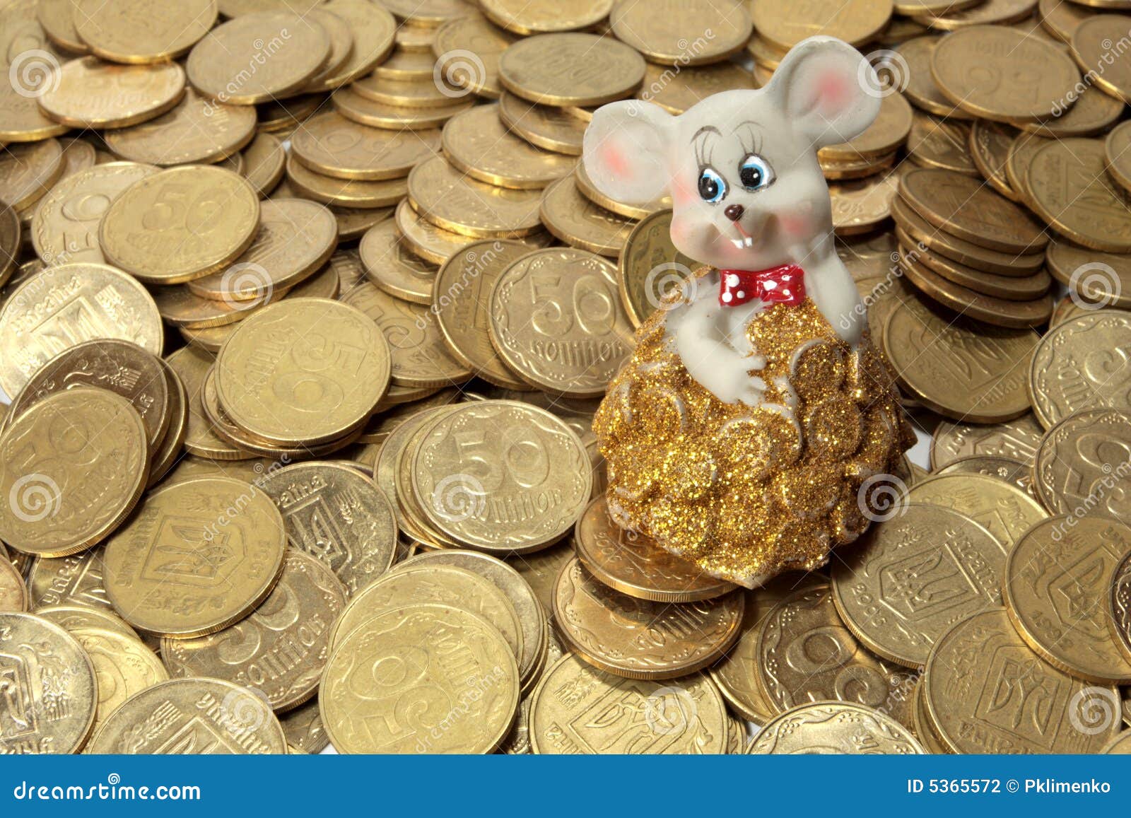 Rich mouse and his money stock photo. Image of success - 5365572