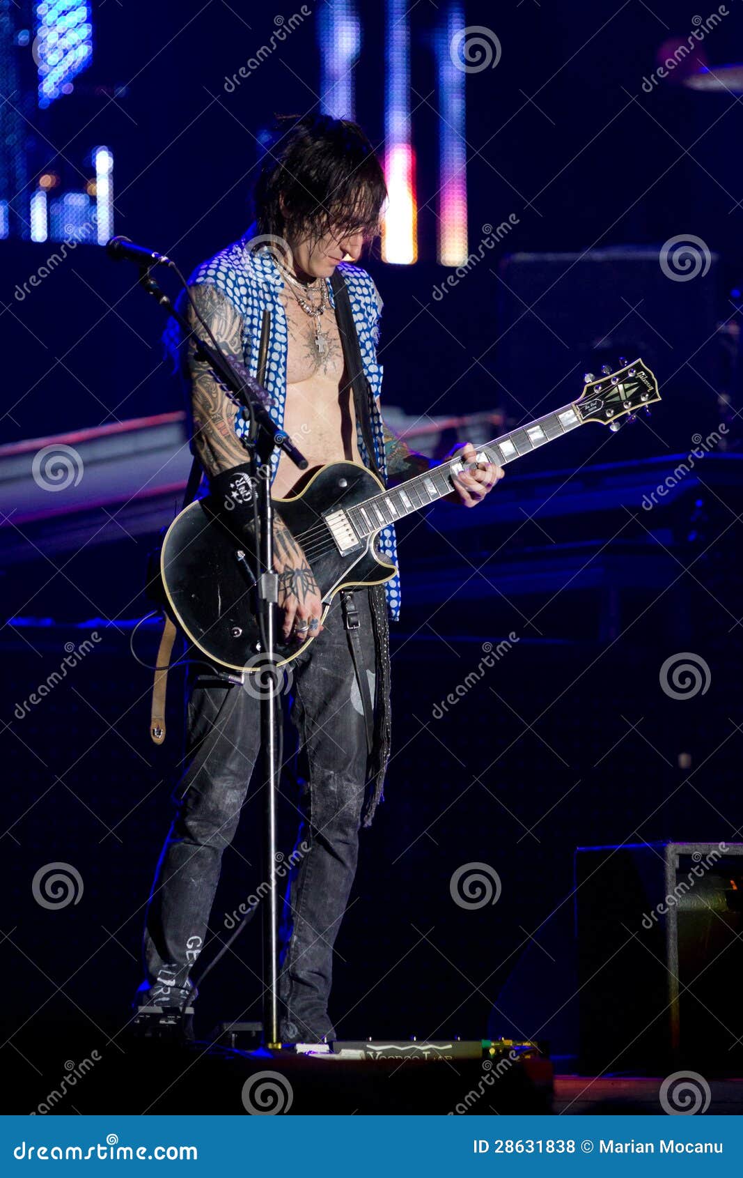 Richard Fortus Editorial Photo | CartoonDealer.com #28232015