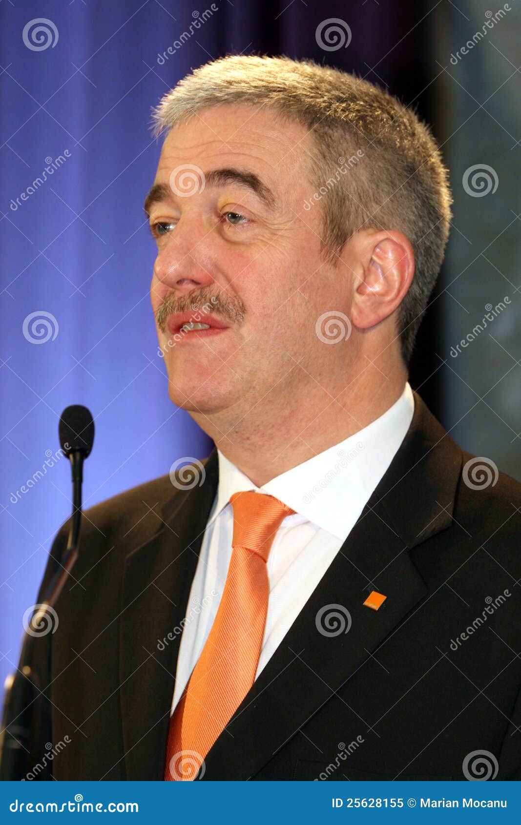 Richard Moat editorial image. Image of orange, phone - 25628155