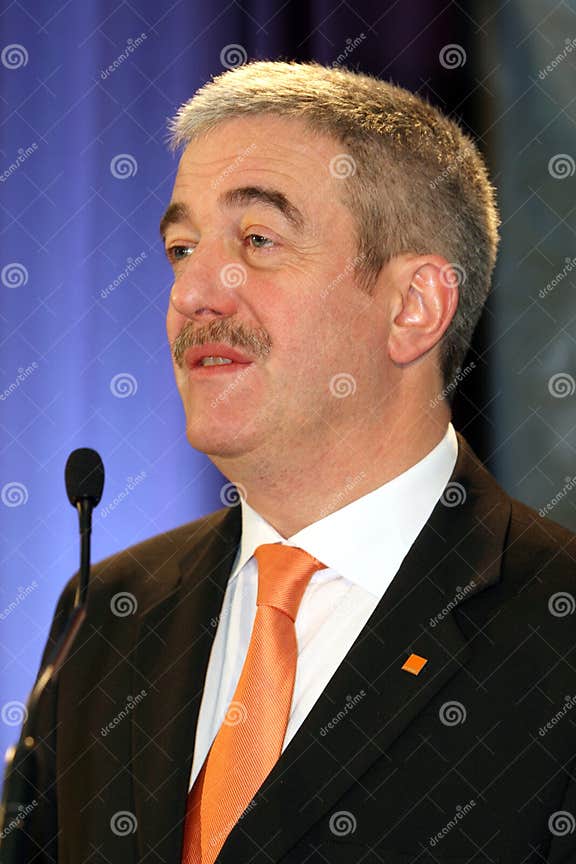 Richard Moat editorial image. Image of orange, phone - 25628155