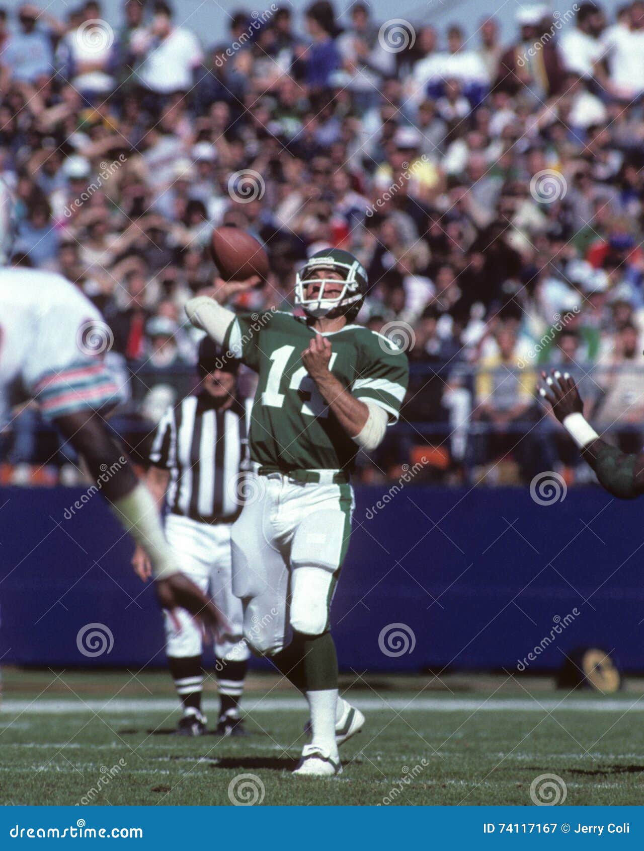 Richard Todd editorial photography. Image of jets, slide - 74117167