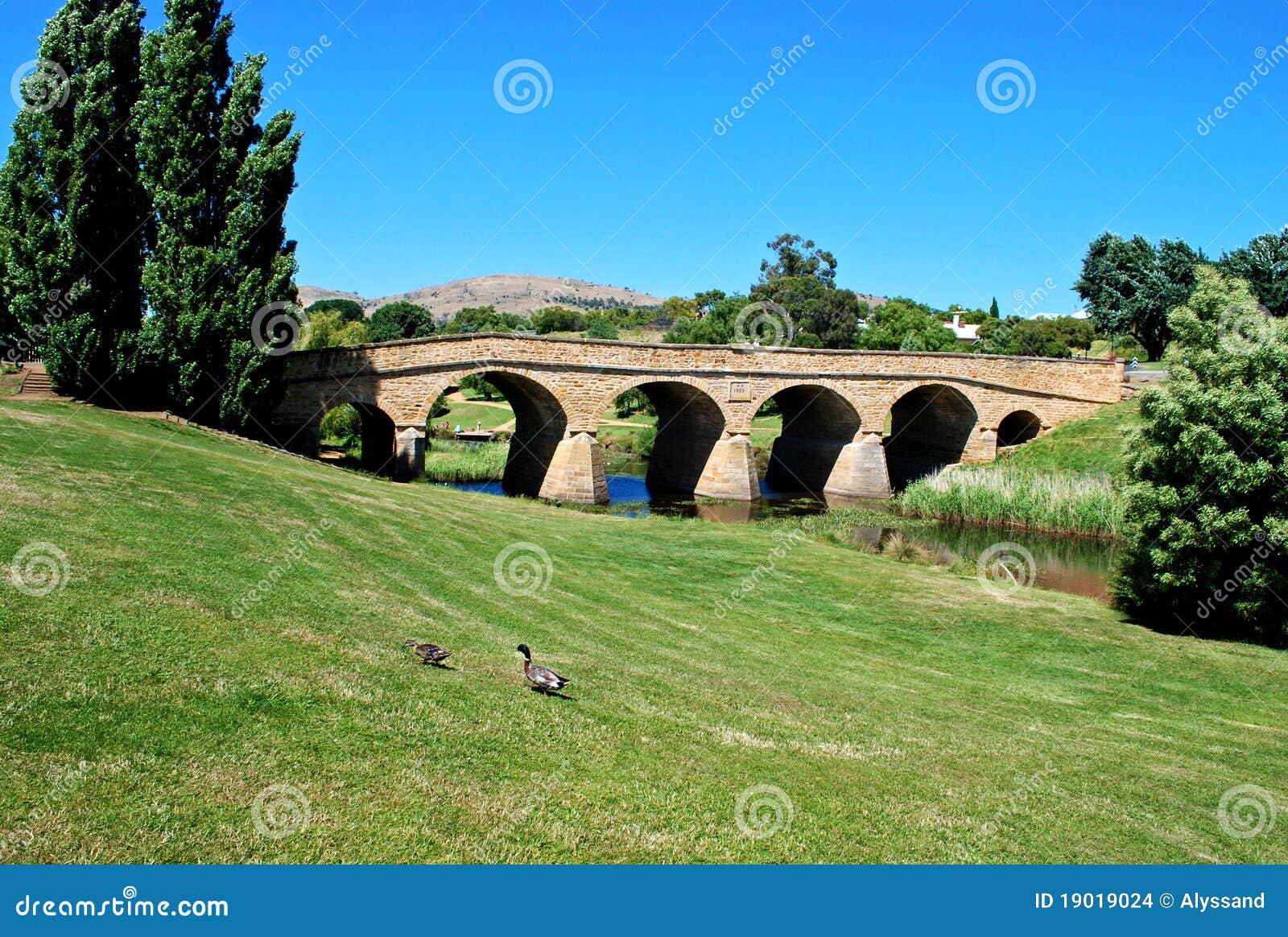 Richmond Bridge in Tasmania Stock Photo - Image of scenic, architecture ...