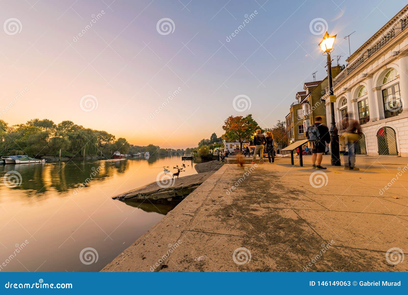 Richmond riverside path editorial stock photo. Image of landscape ...