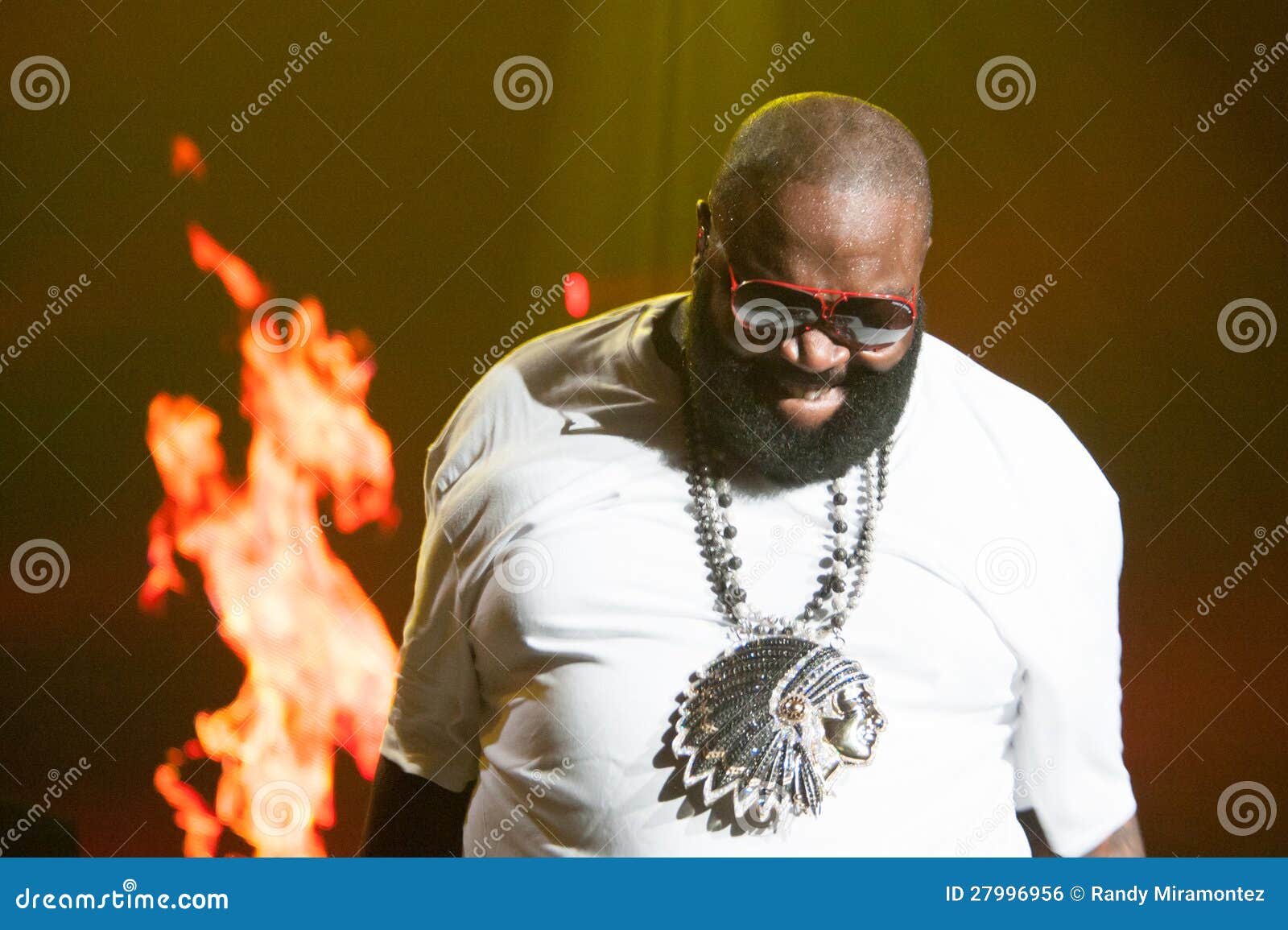 Rick Ross foto editorial. Imagen de california, arma - 27996956