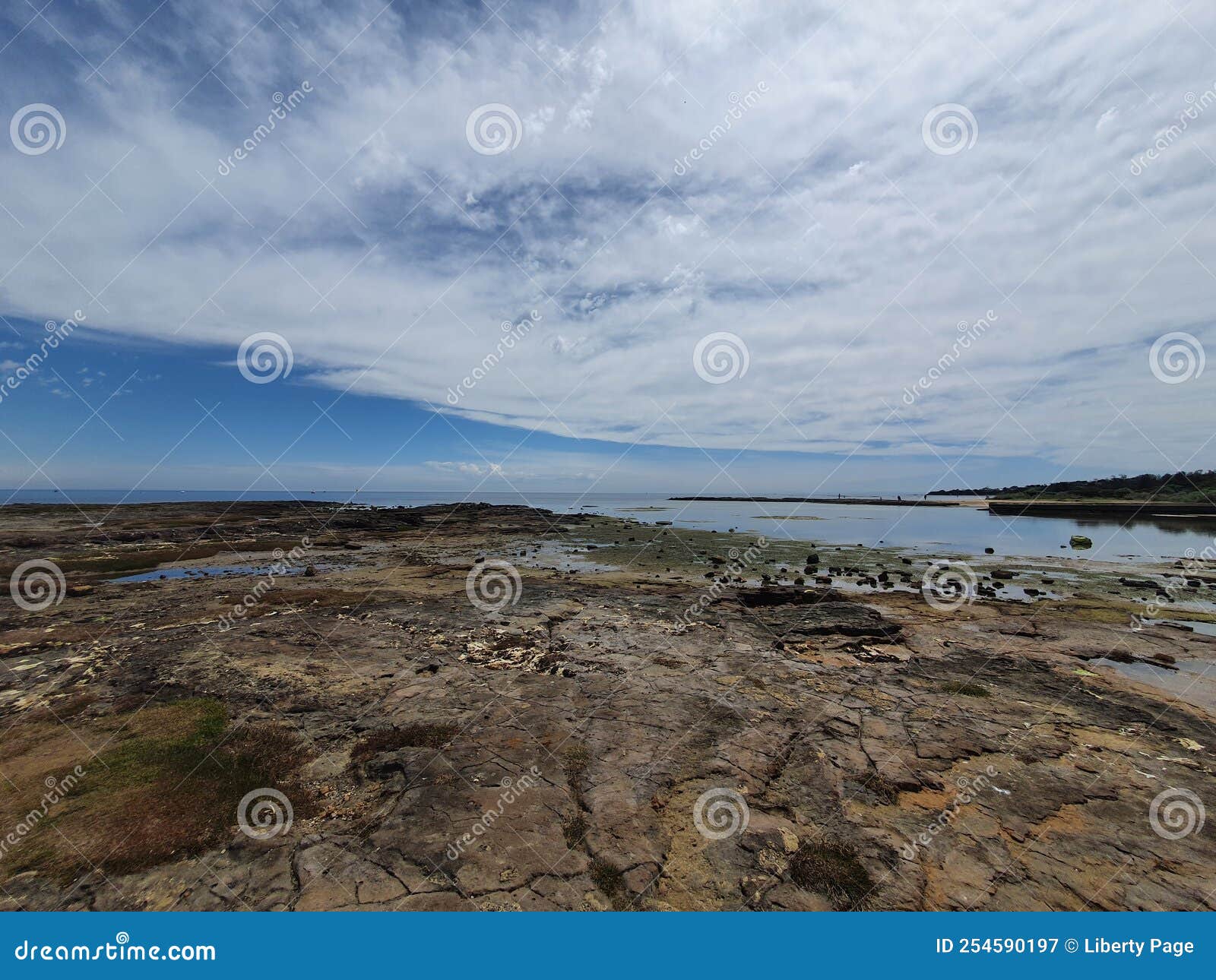 Ricketts Point Marine Sanctuary Stock Image - Image of wave, shore ...
