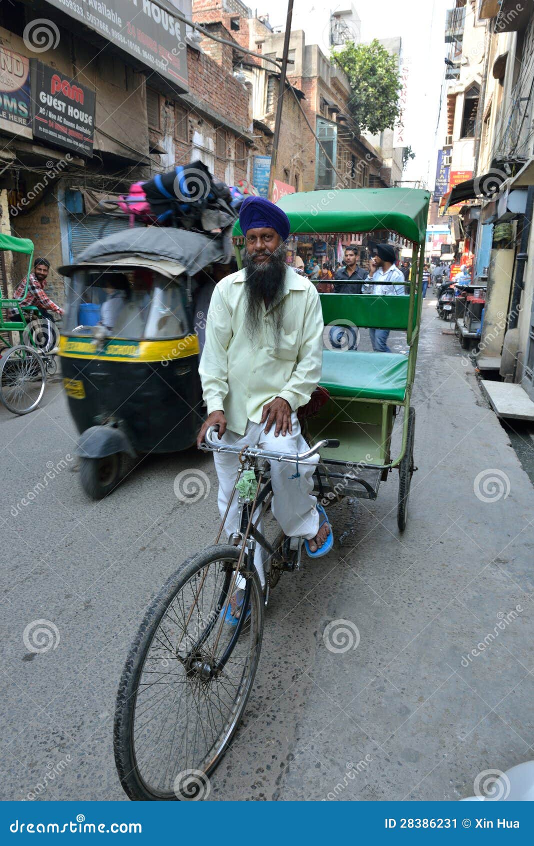 Rickshaw Driver editorial photo. Image of akal, holy - 28386231