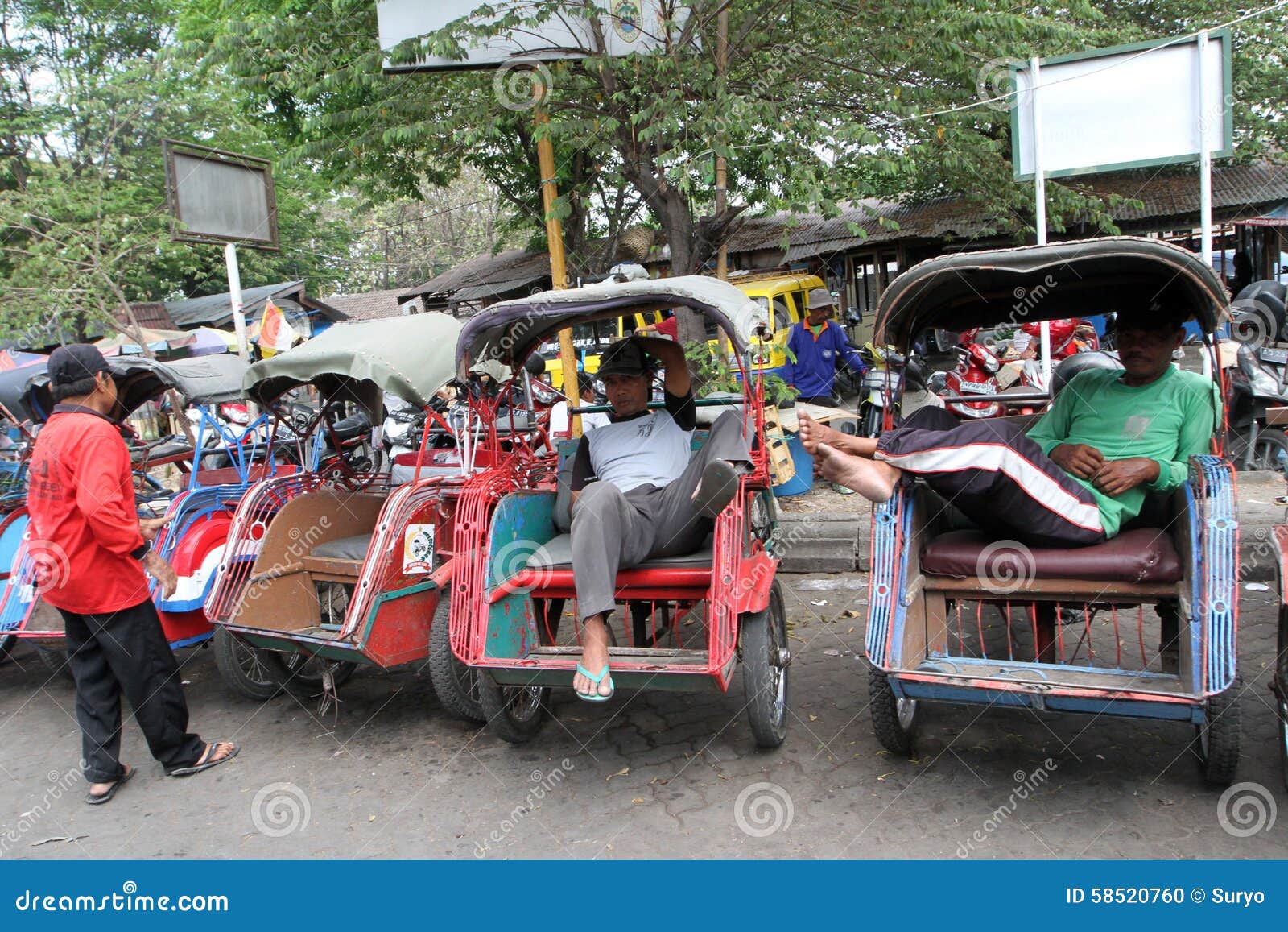 Rickshaw driver editorial image. Image of indonesia, drivers - 58520760